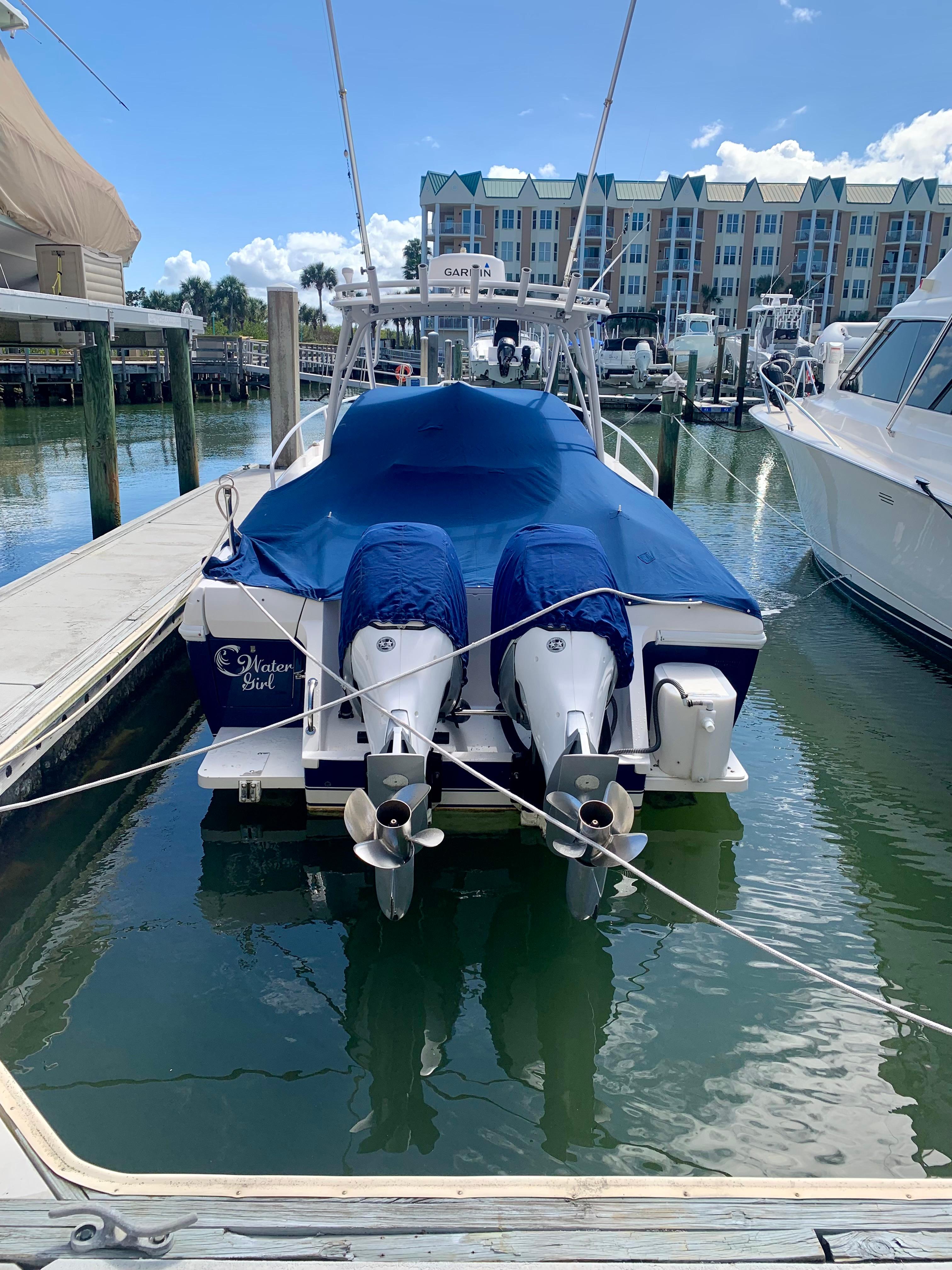 2002 Intrepid 348 Walkaround Center Console for sale - YachtWorld