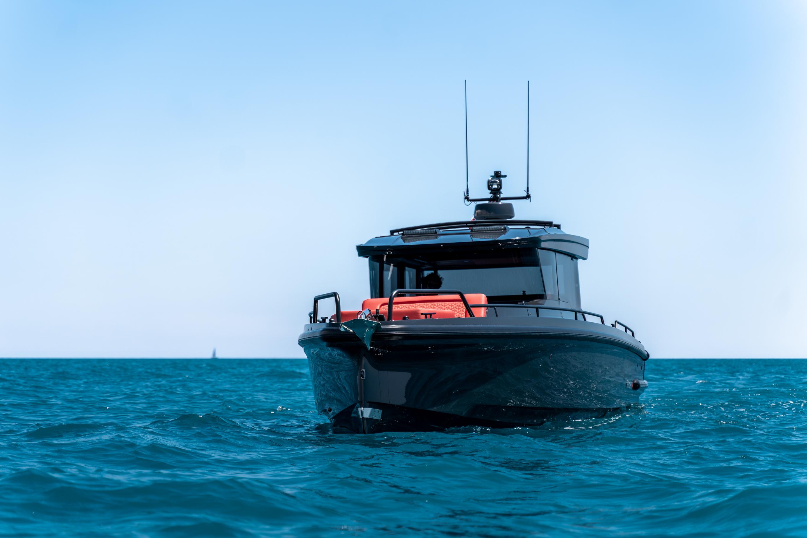 2021 Axopar Shadow 900 XC BRABUS Tender for sale - YachtWorld
