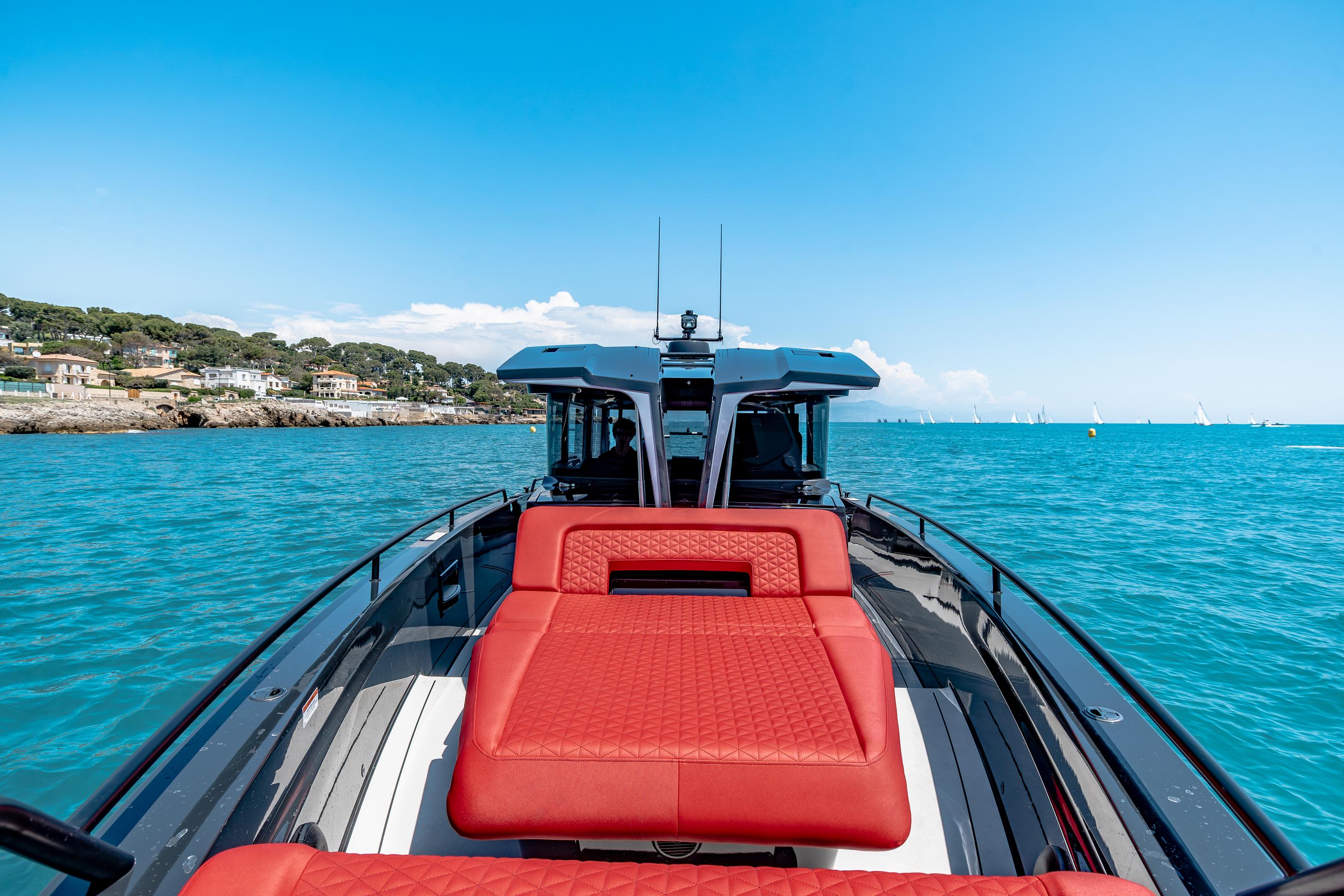 2021 Axopar Shadow 900 XC BRABUS Tender for sale - YachtWorld