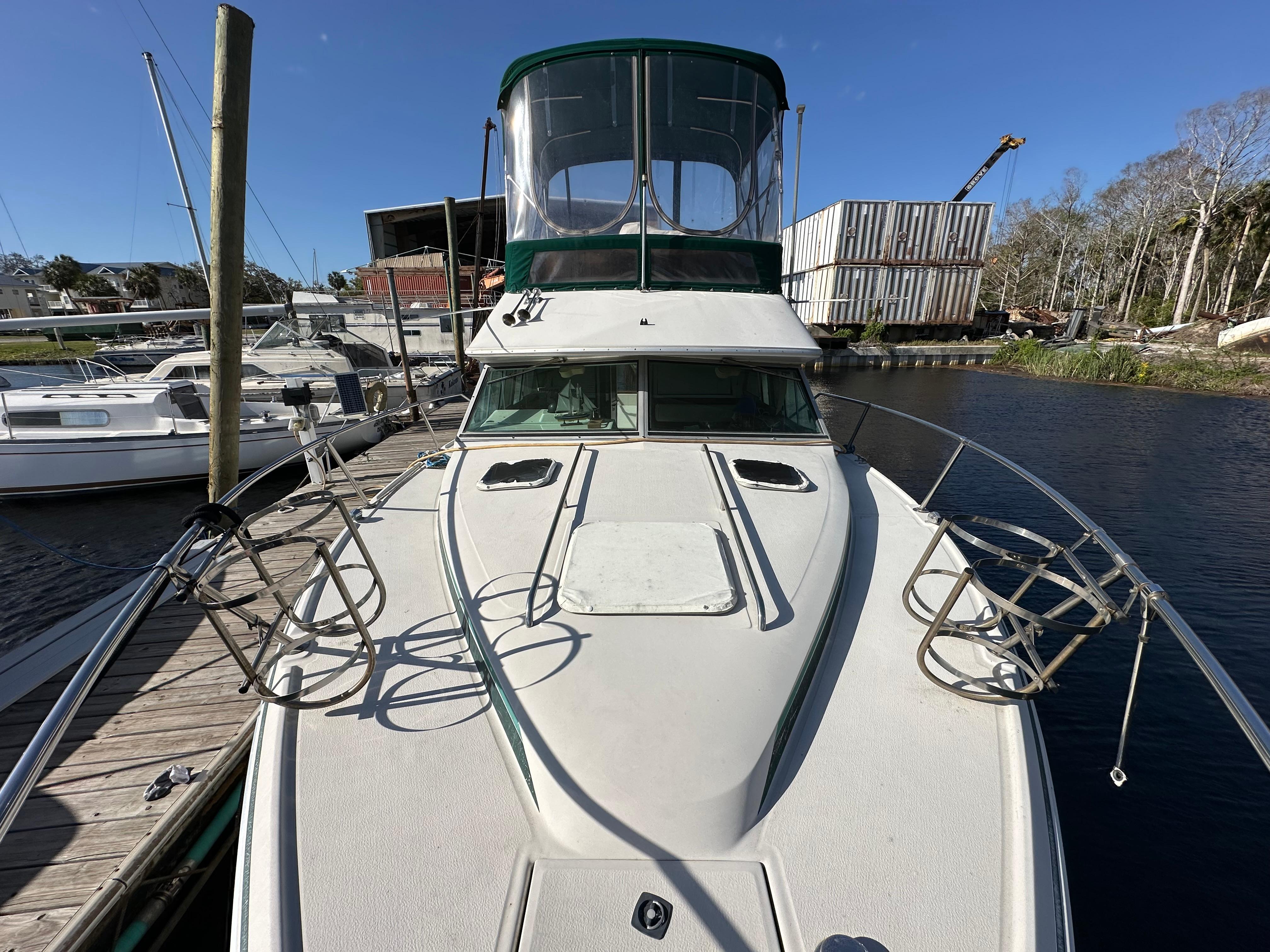 1987 Sea Ray 300 Sedan Bridge Flybridge for sale - YachtWorld