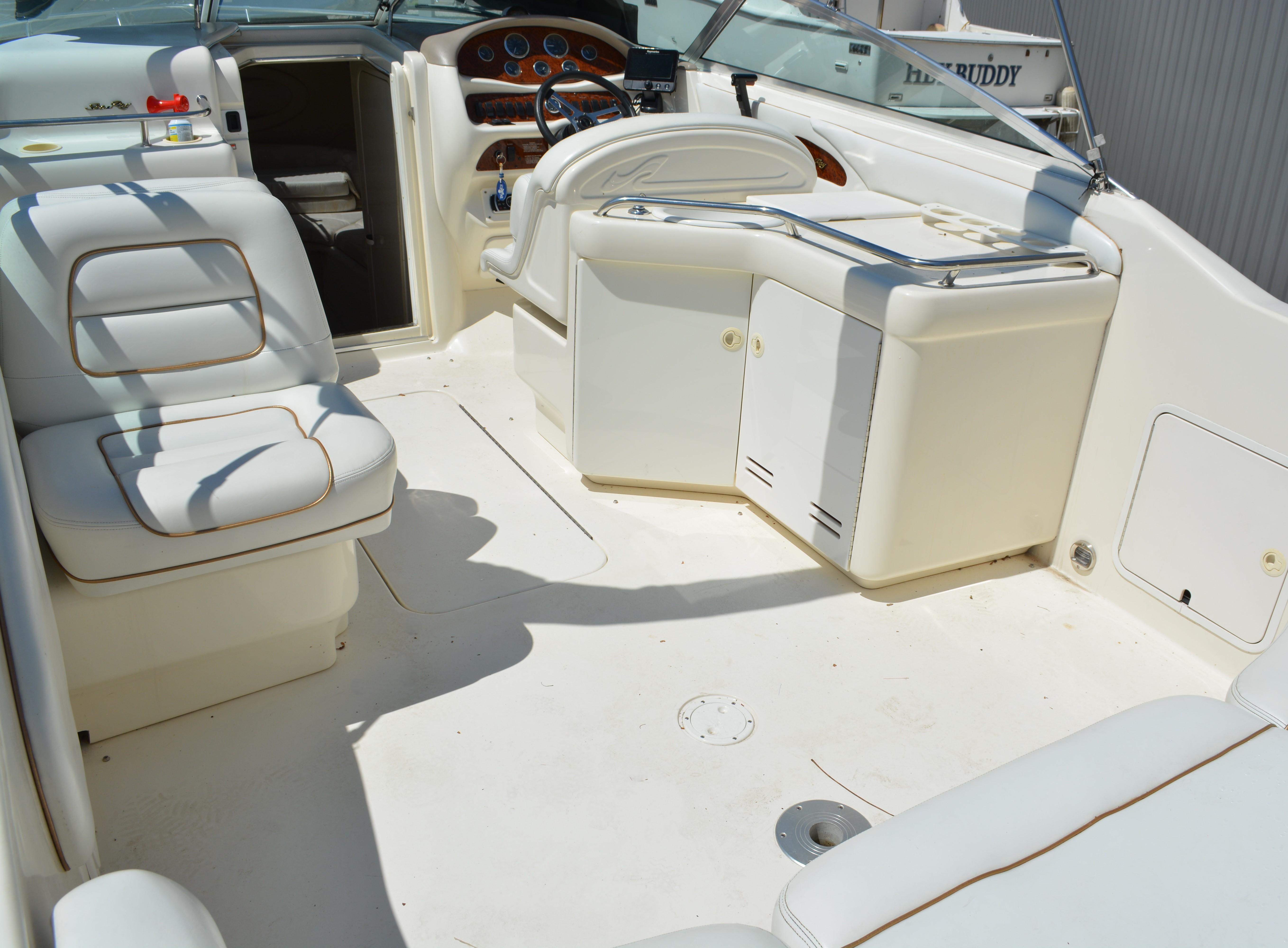1997 Sea Ray 280 Cuddy Cabin Cruiser for sale - YachtWorld