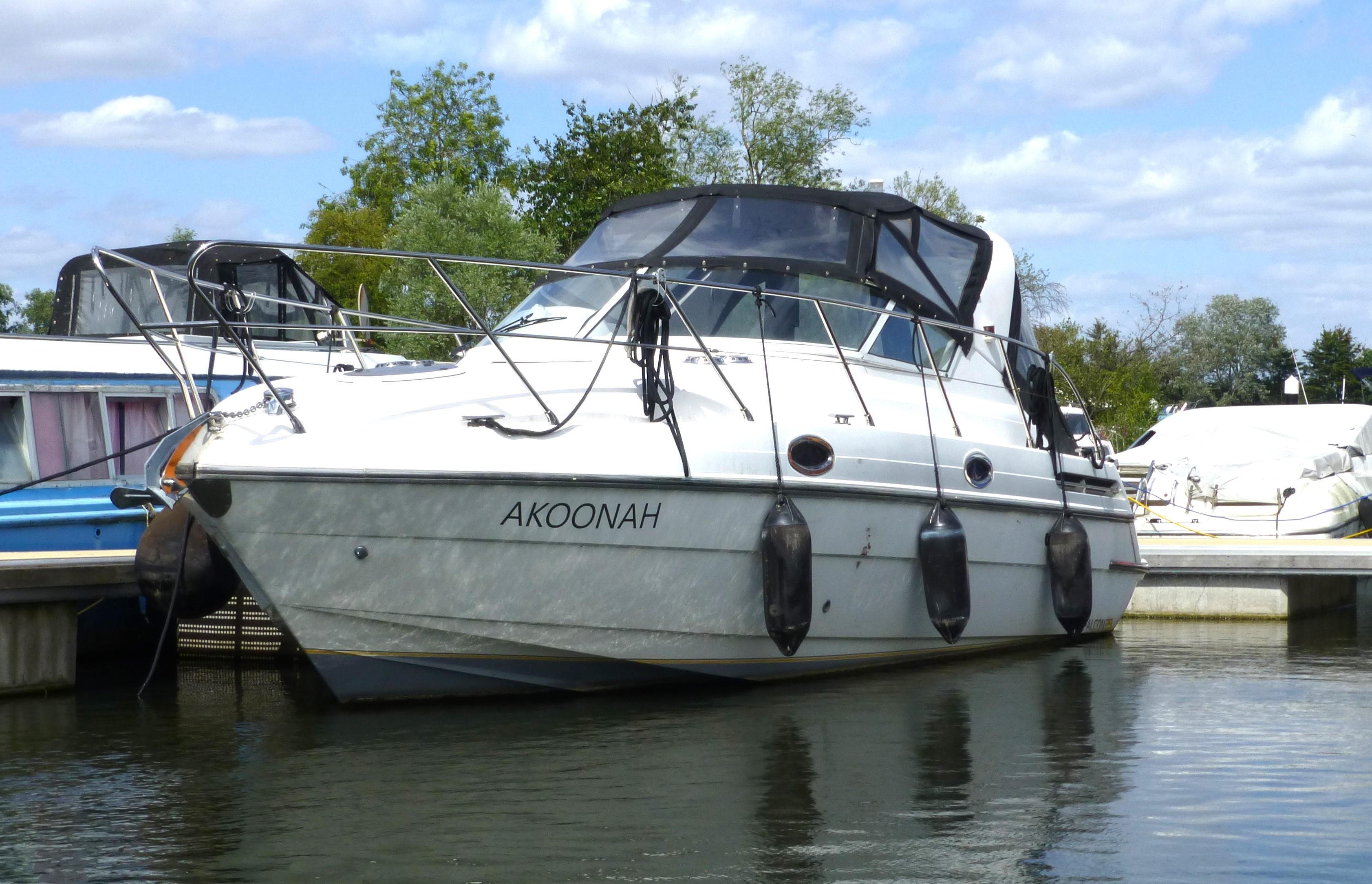 Falcon 29 | 9m | 2012 - Surrey | Boats and Outboards