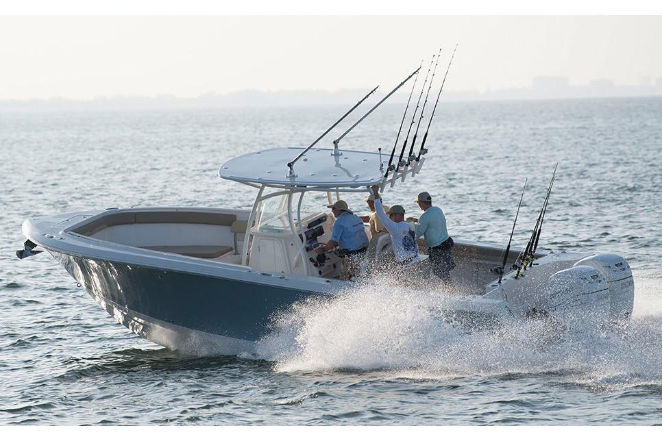 2022 Sailfish 320 CC Center Console for sale - YachtWorld
