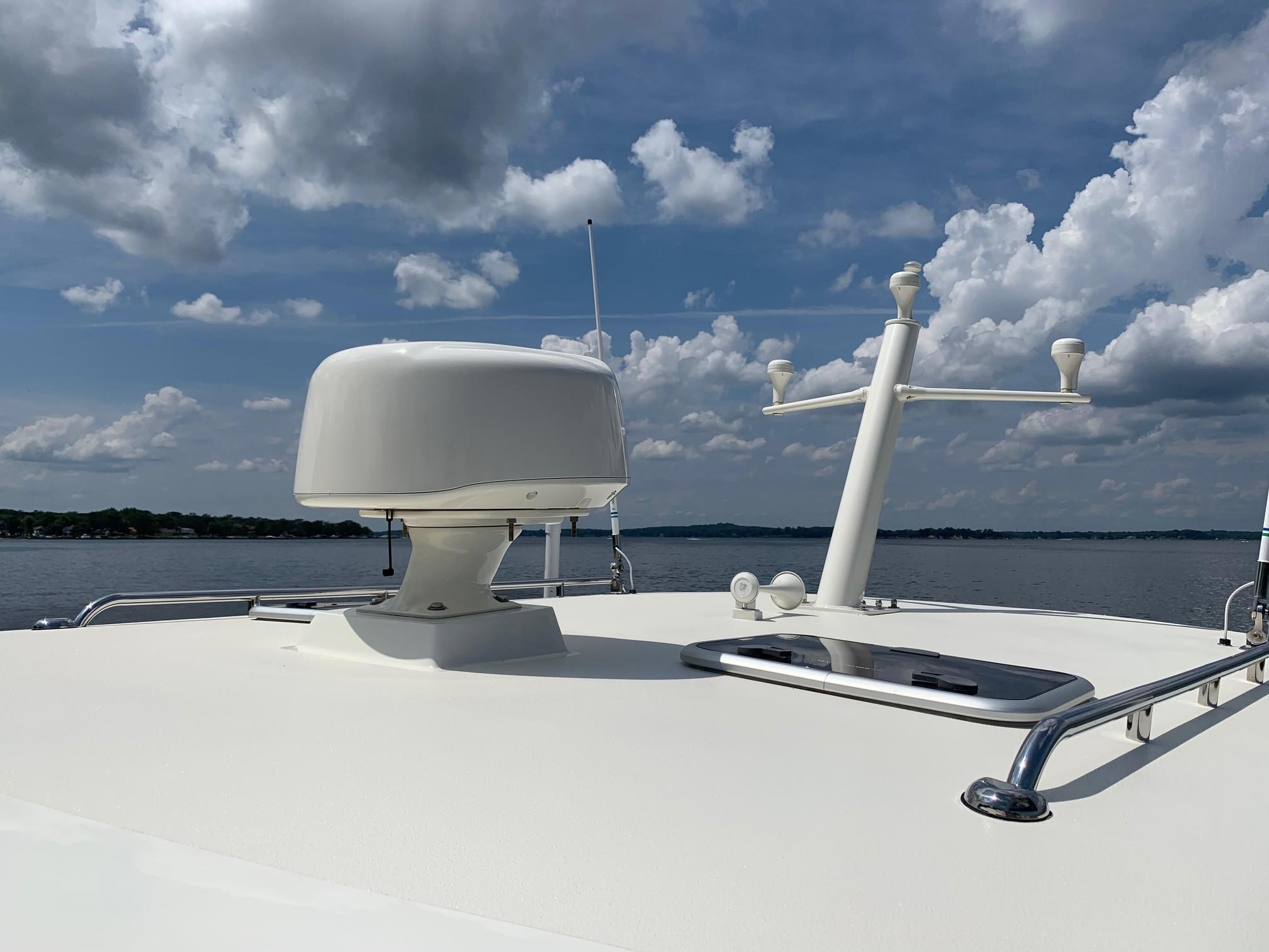 2003 Hunt Yachts 36 Express Cruiser for sale - YachtWorld