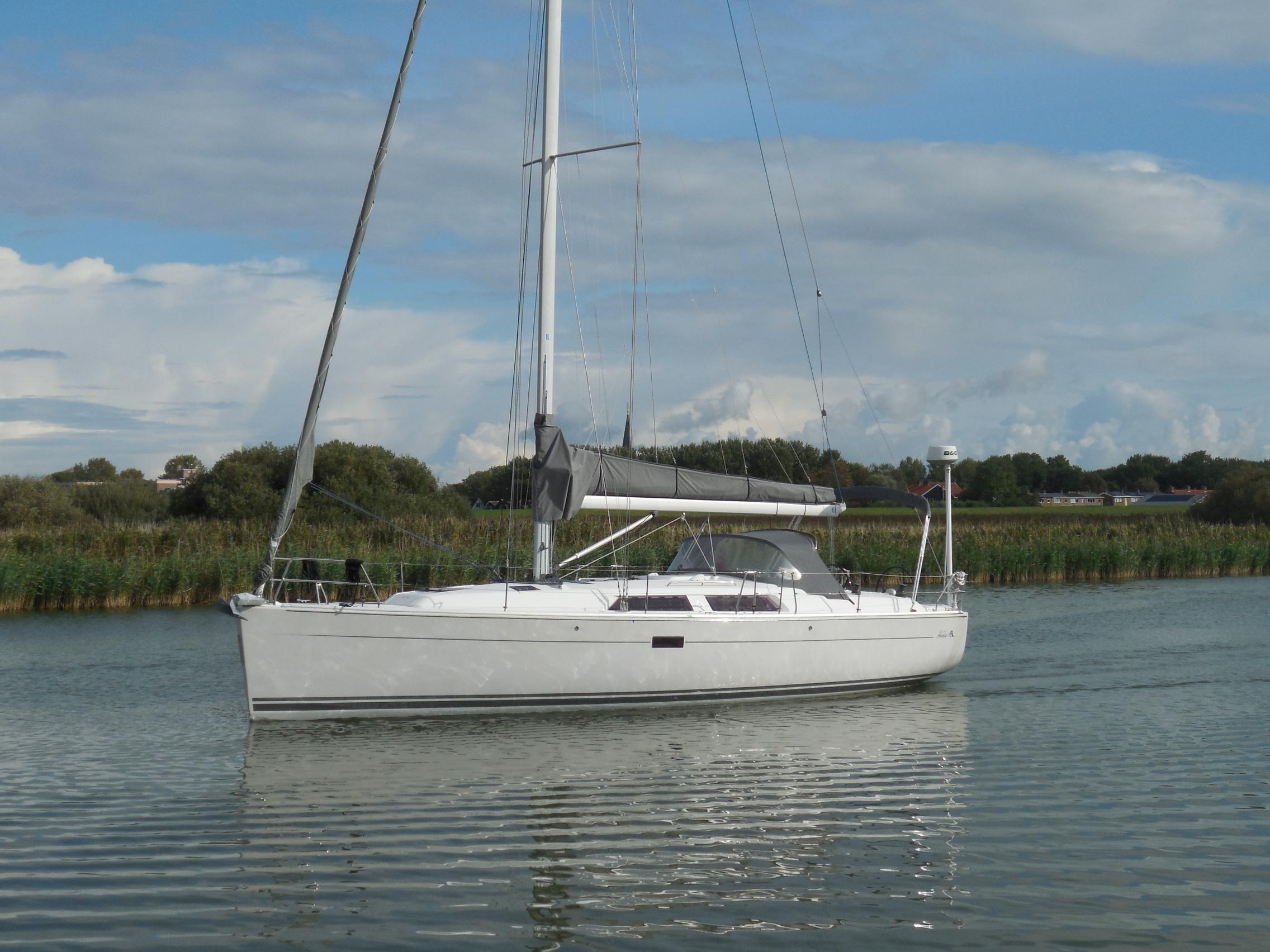 Hanse 400 | 2012 | 12m | Boatshop24