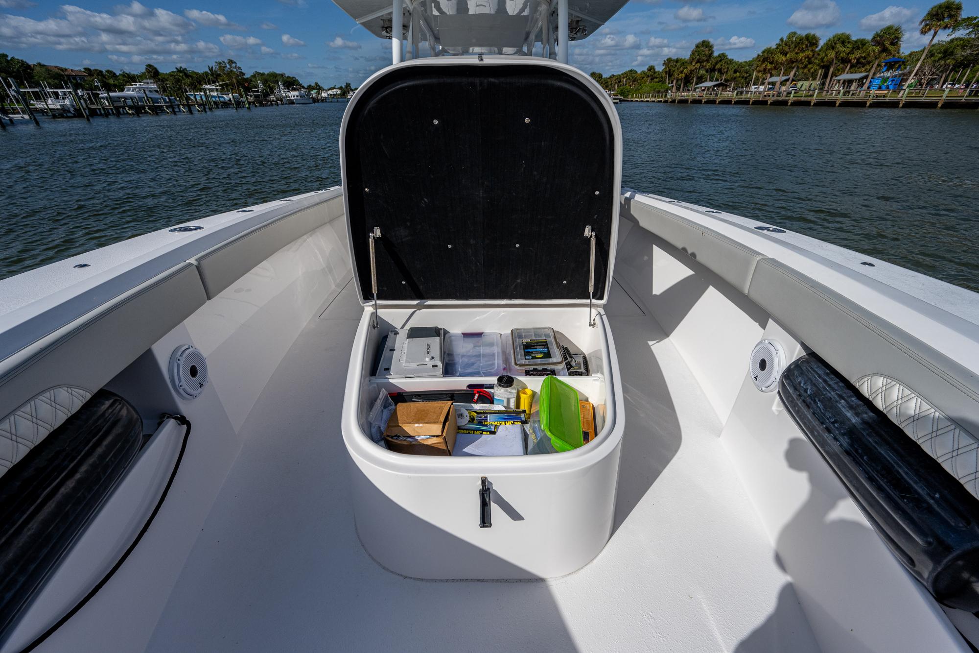 2021 Front Runner 36 Center Console Center Console for sale - YachtWorld
