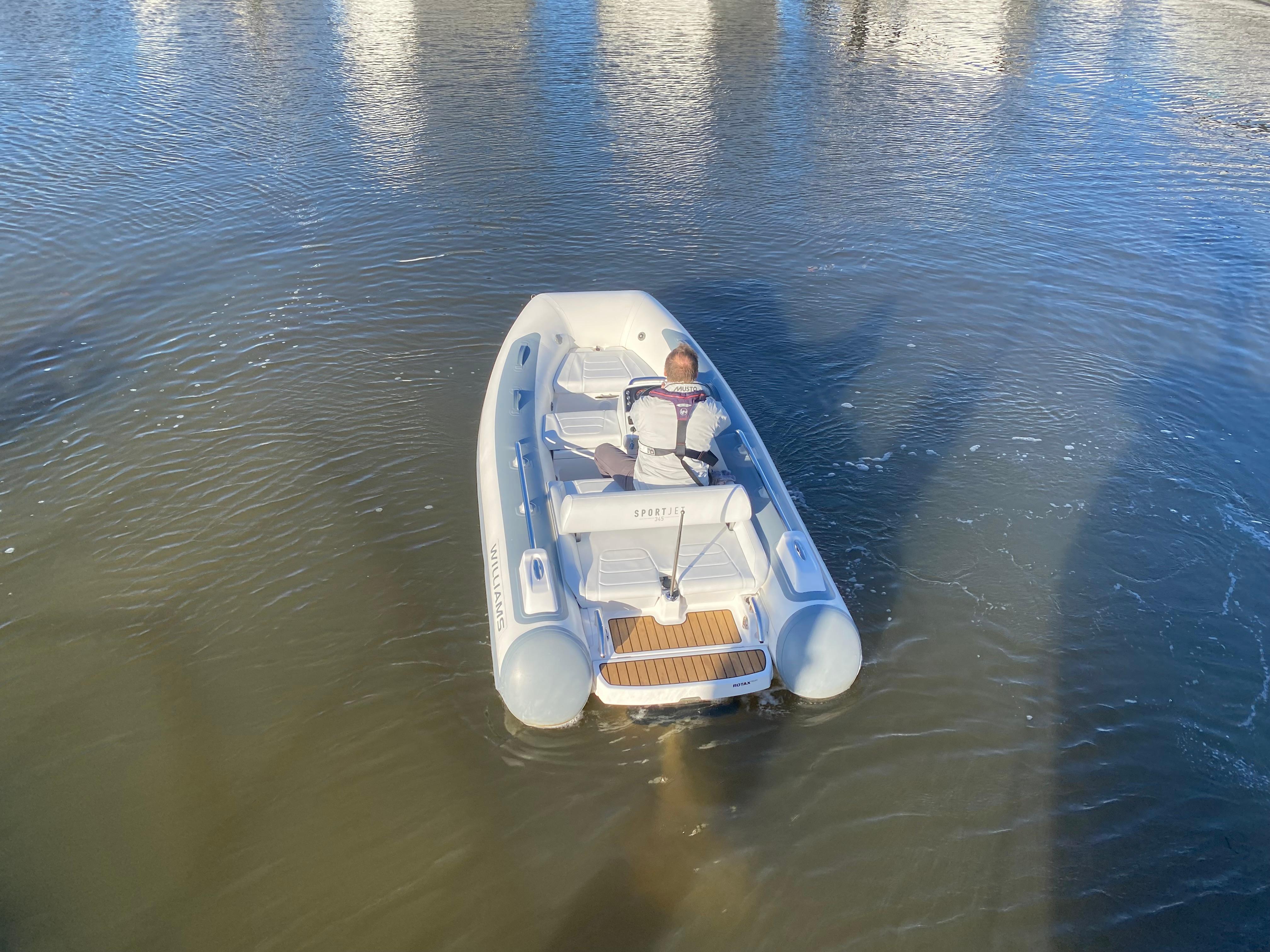 Gebraucht 2024 Williams Jet Tenders Sportjet 345 - Hampshire | YachtFocus