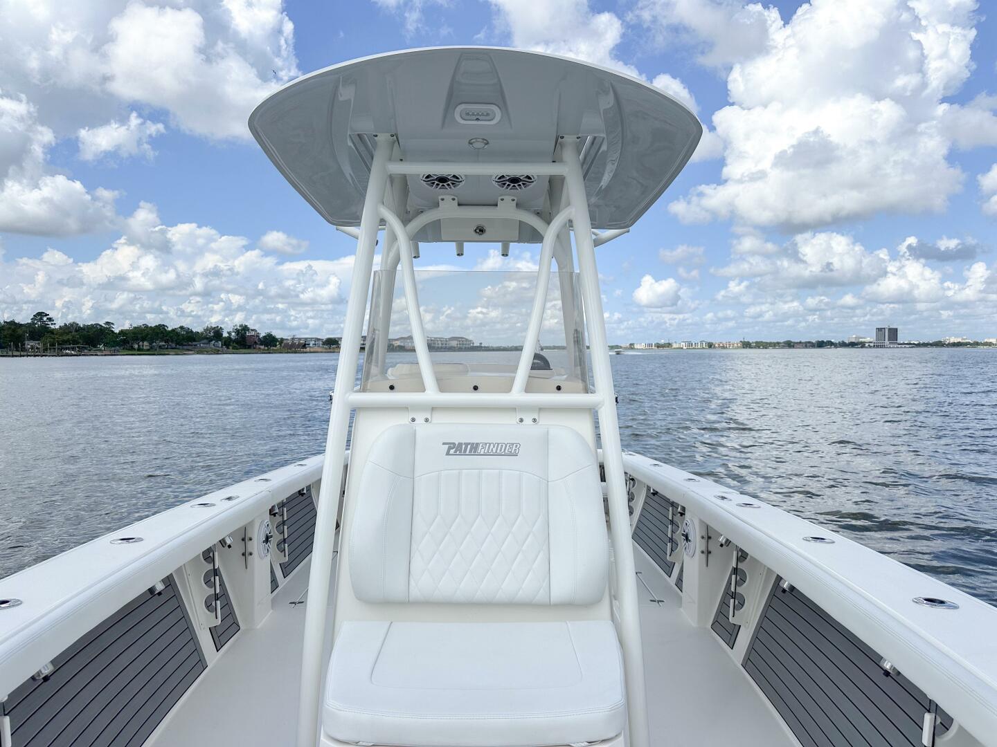 2023 Pathfinder 2700 Center Console Center Console for sale - YachtWorld