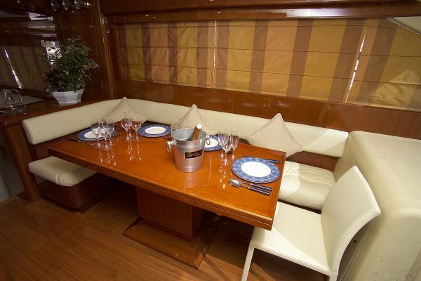 2004 VZ vz68 Flybridge for sale - YachtWorld