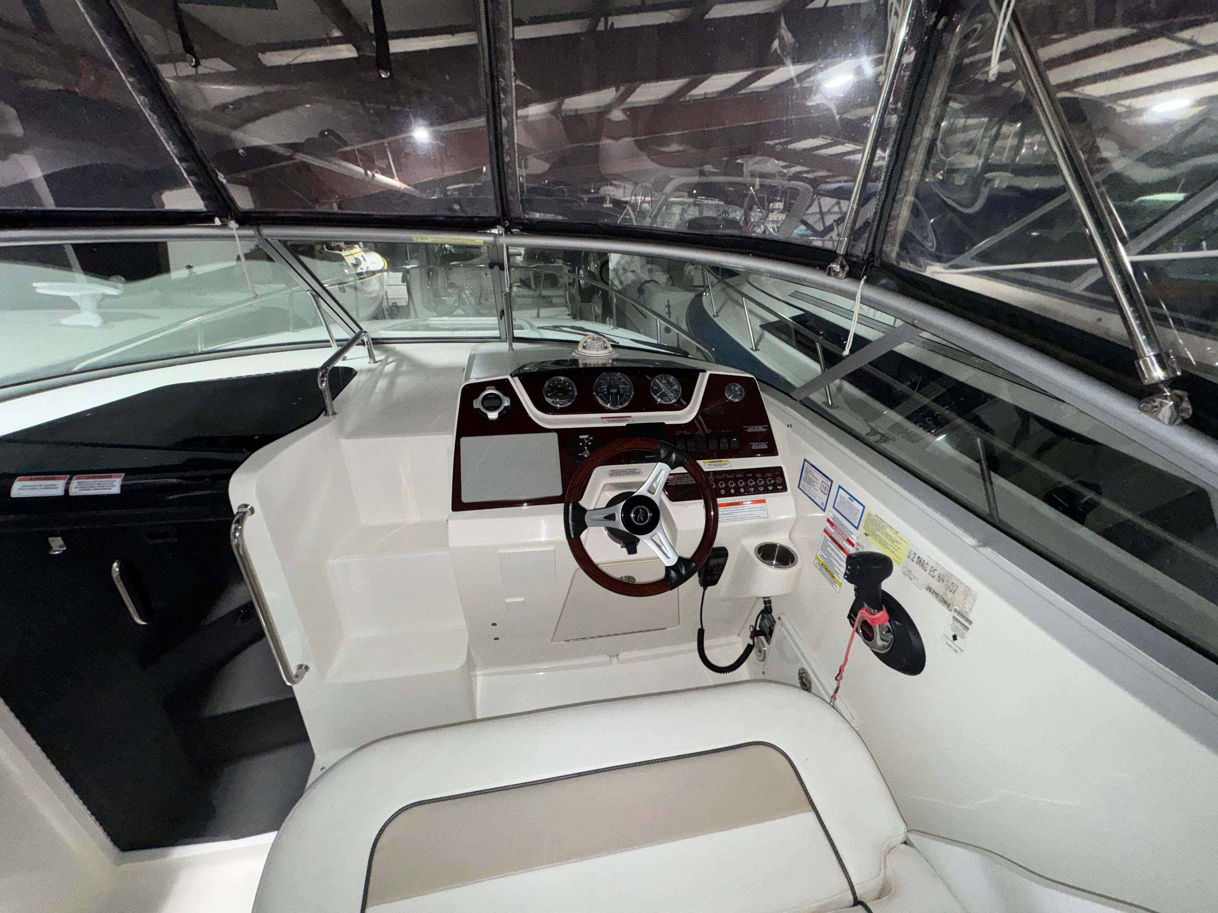 2010 Sea Ray Sundancer 280 Cruceros en venta - YachtWorld