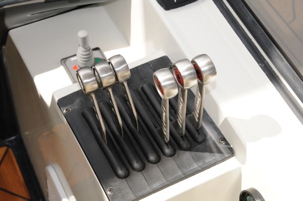 2009 Hunton RS43 Cruiser for sale - YachtWorld