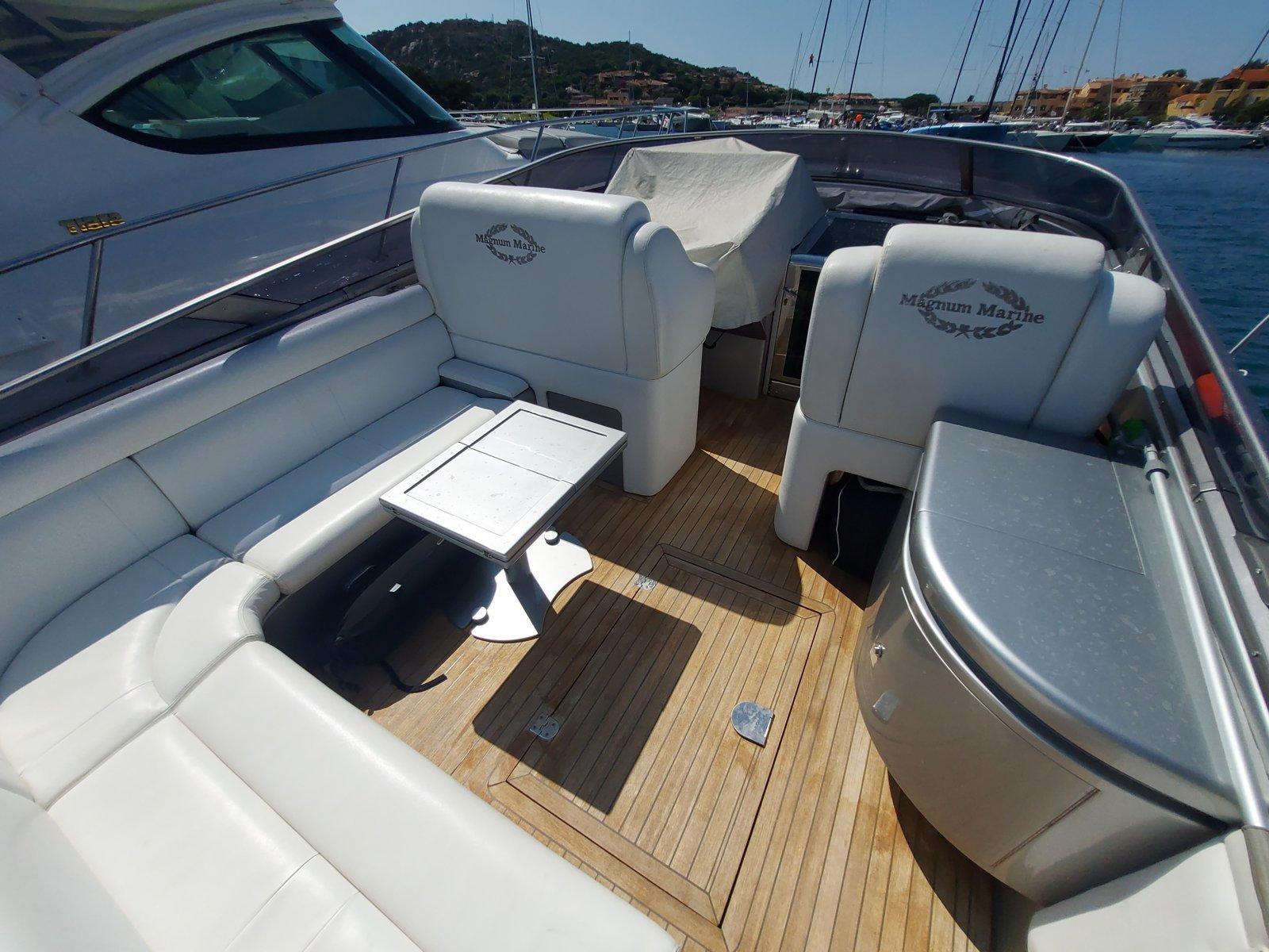 2000 Magnum 44 Express Cruiser for sale - YachtWorld