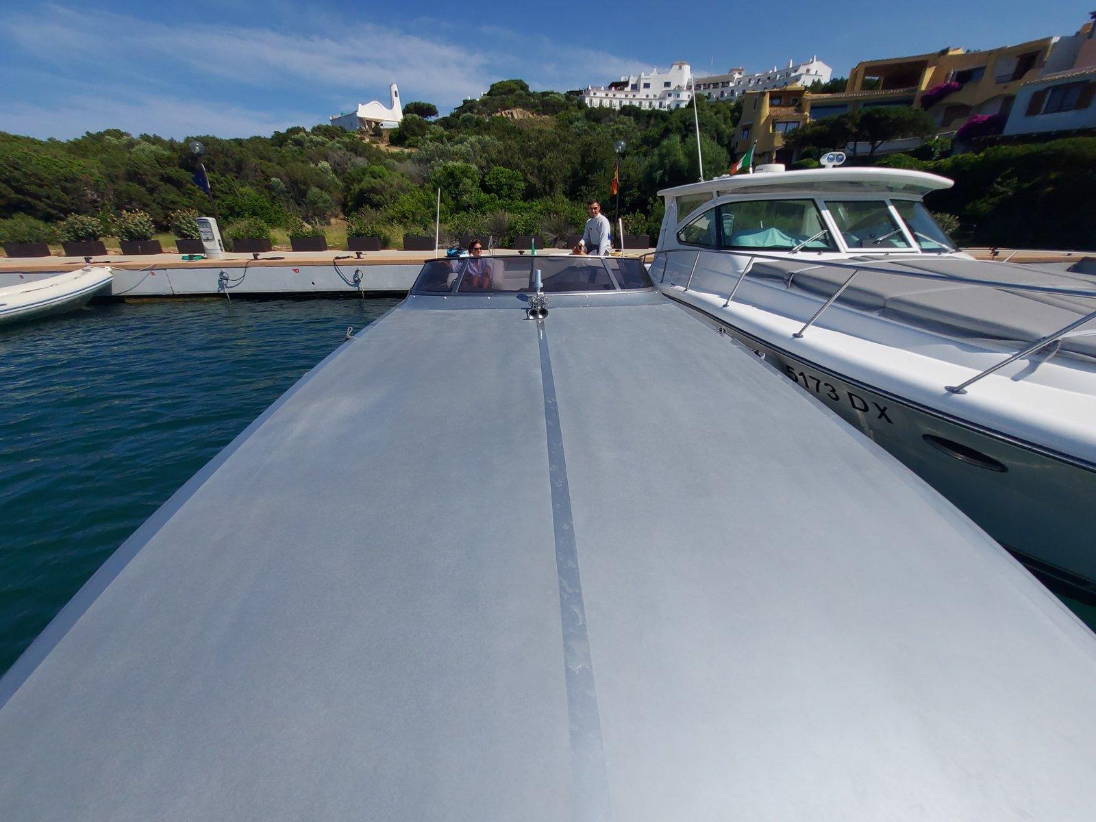 2000 Magnum 44 Express Cruiser for sale - YachtWorld