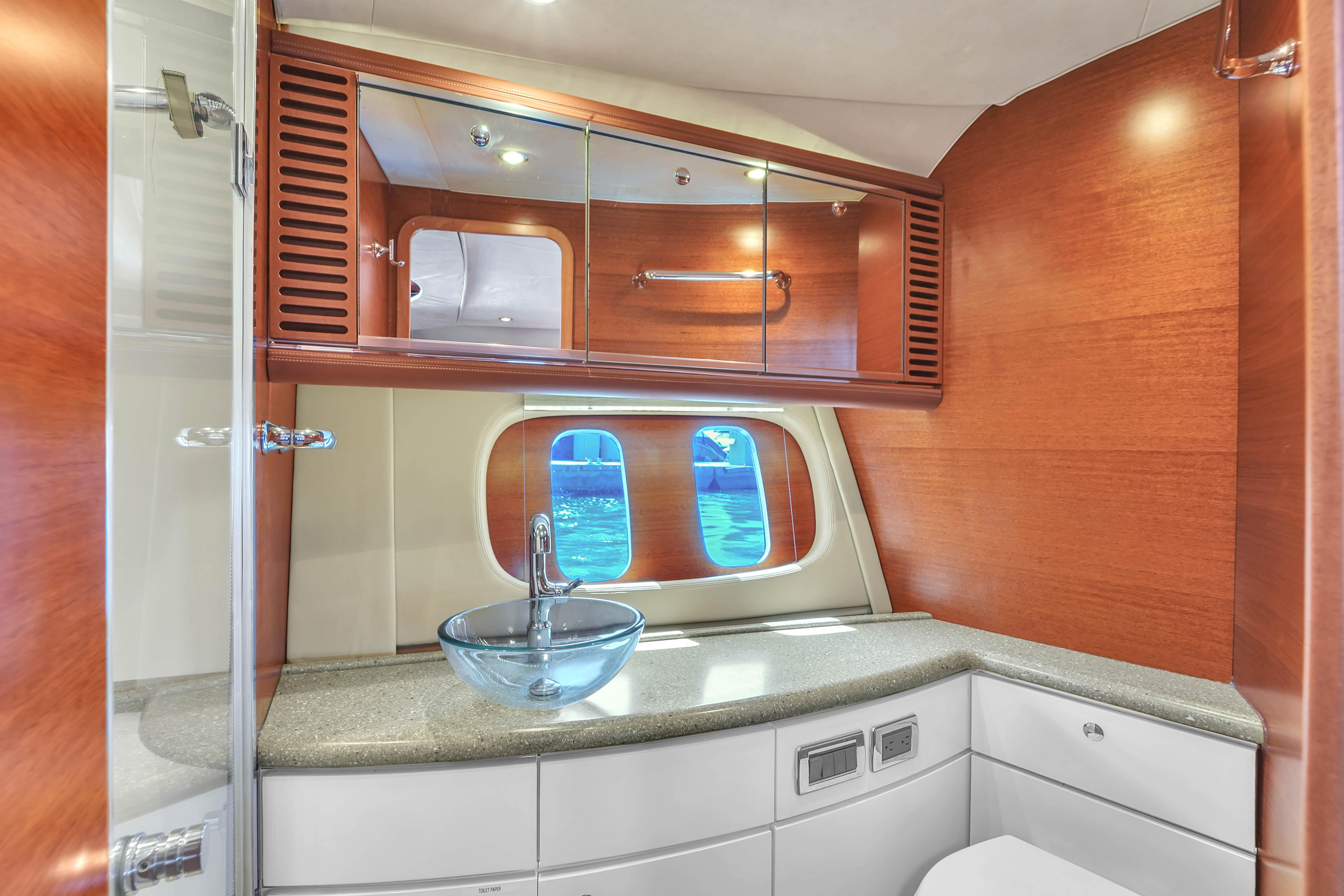 2012 Zeelander 44 Express Cruiser for sale - YachtWorld