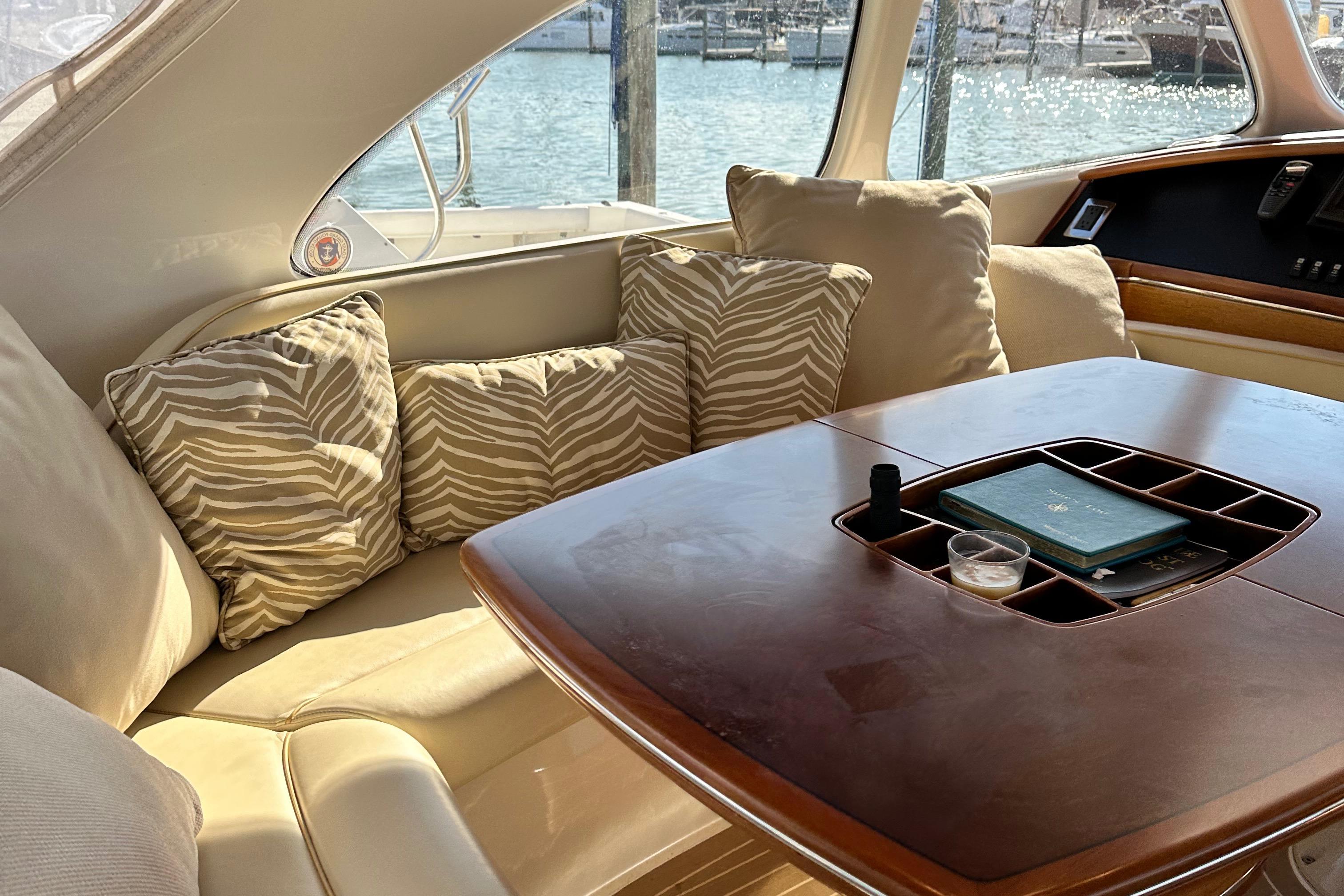 2012 Zeelander 44 Express Cruiser for sale - YachtWorld