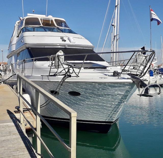 1999 Carver 530 Voyager Pilothouse Motor Yacht for sale - YachtWorld