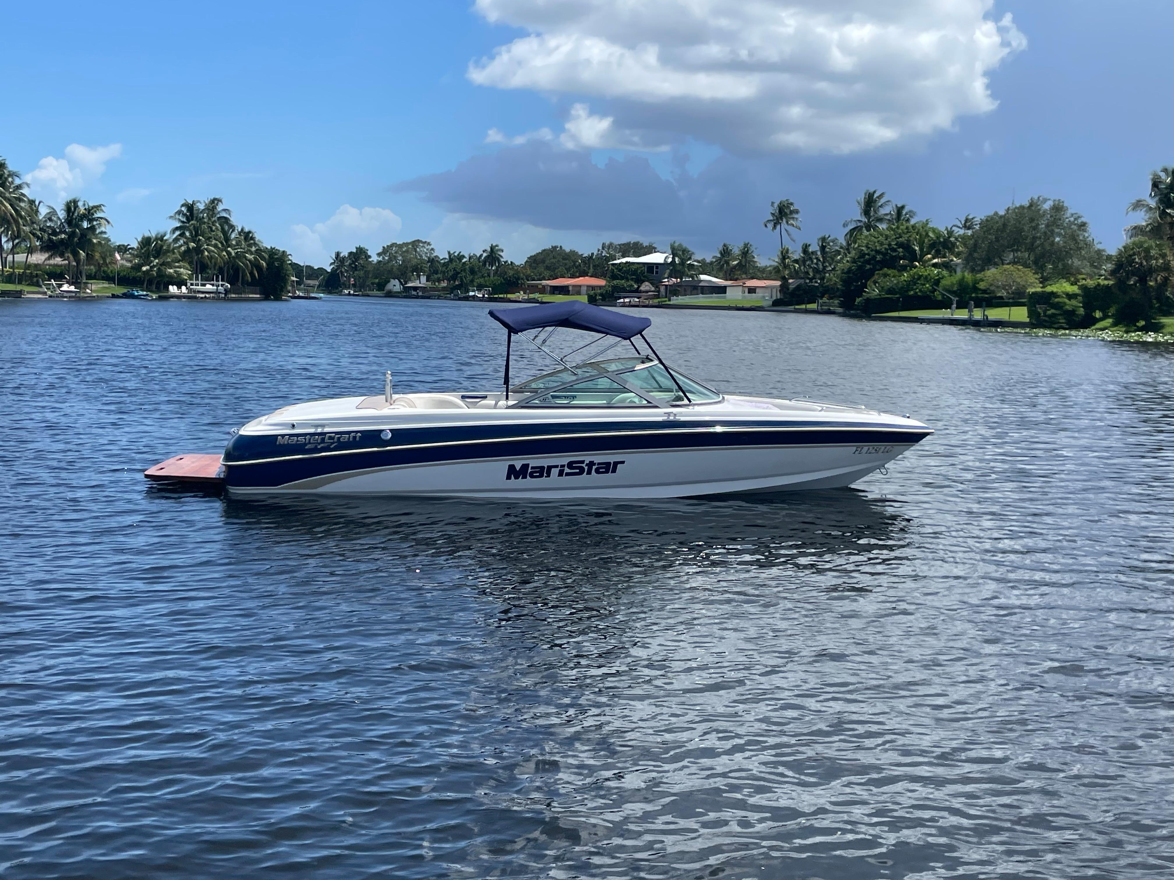 2000 MasterCraft MariStar 210 VRS Wakkesurf Ski and Wakeboard for sale ...
