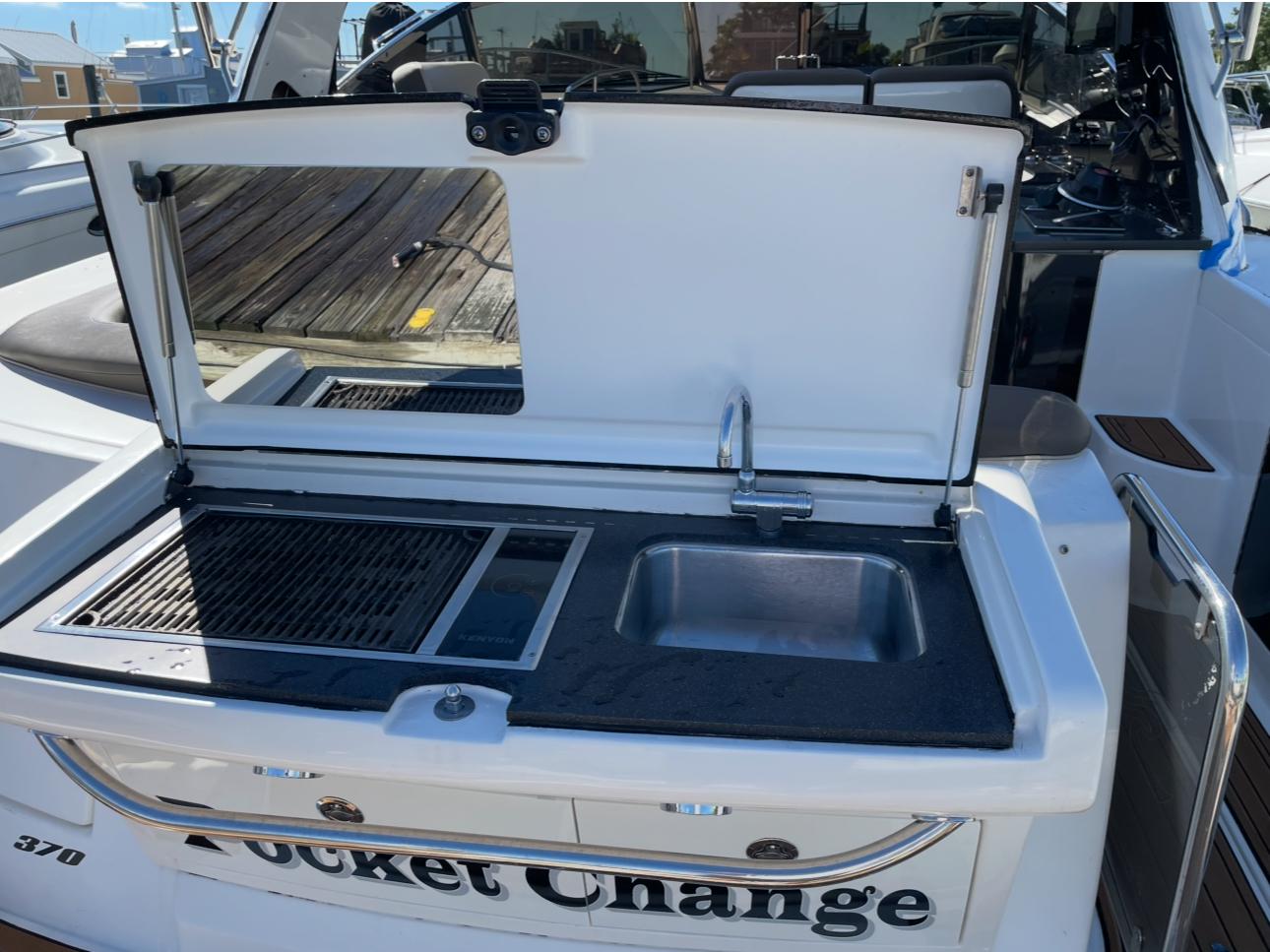 Ocasión 2016 Sea Ray Sundancer 370 - New York | TopBarcos.com