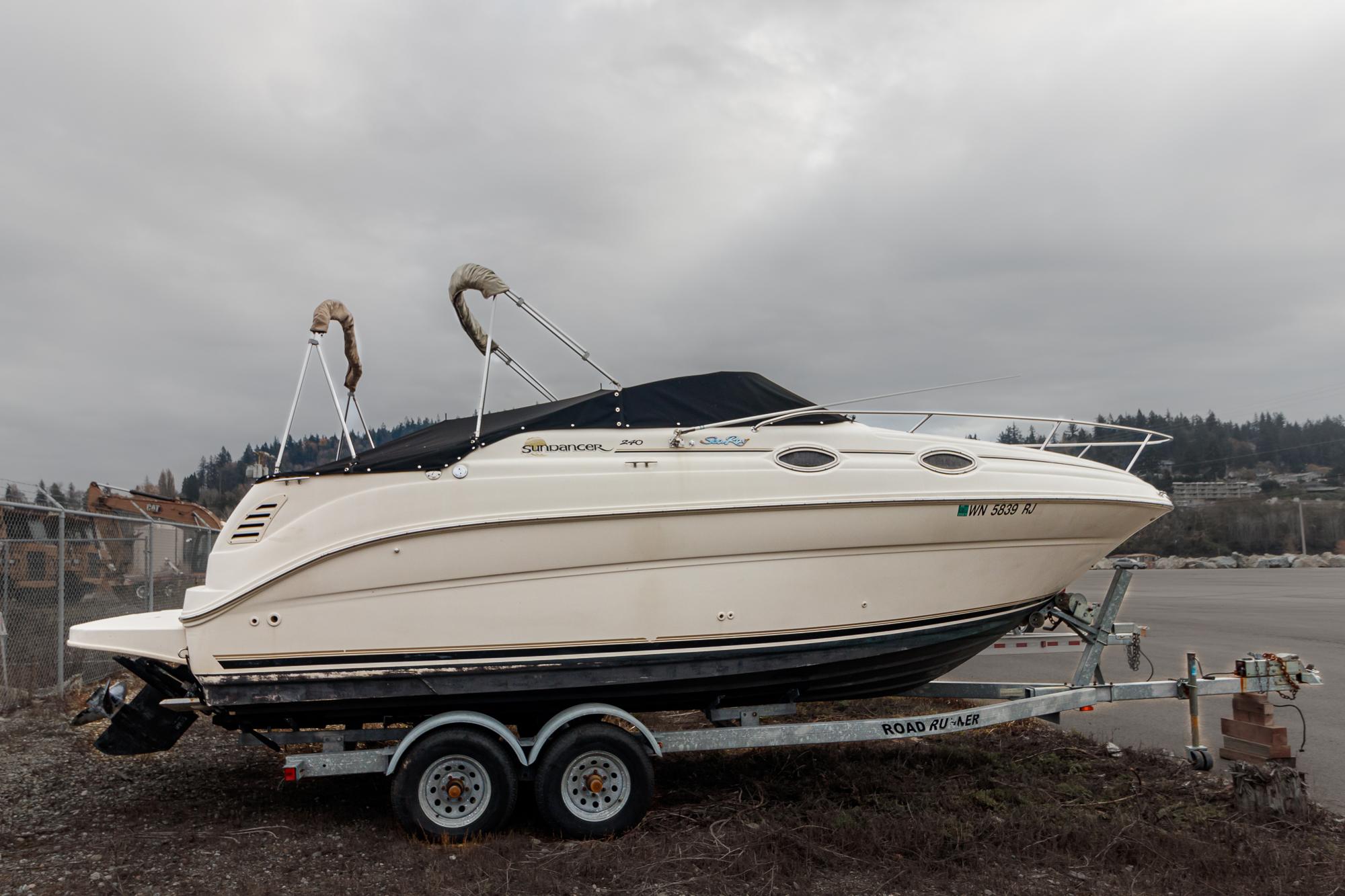 2000 Sea Ray 240 Sundancer Cruiser for sale - YachtWorld