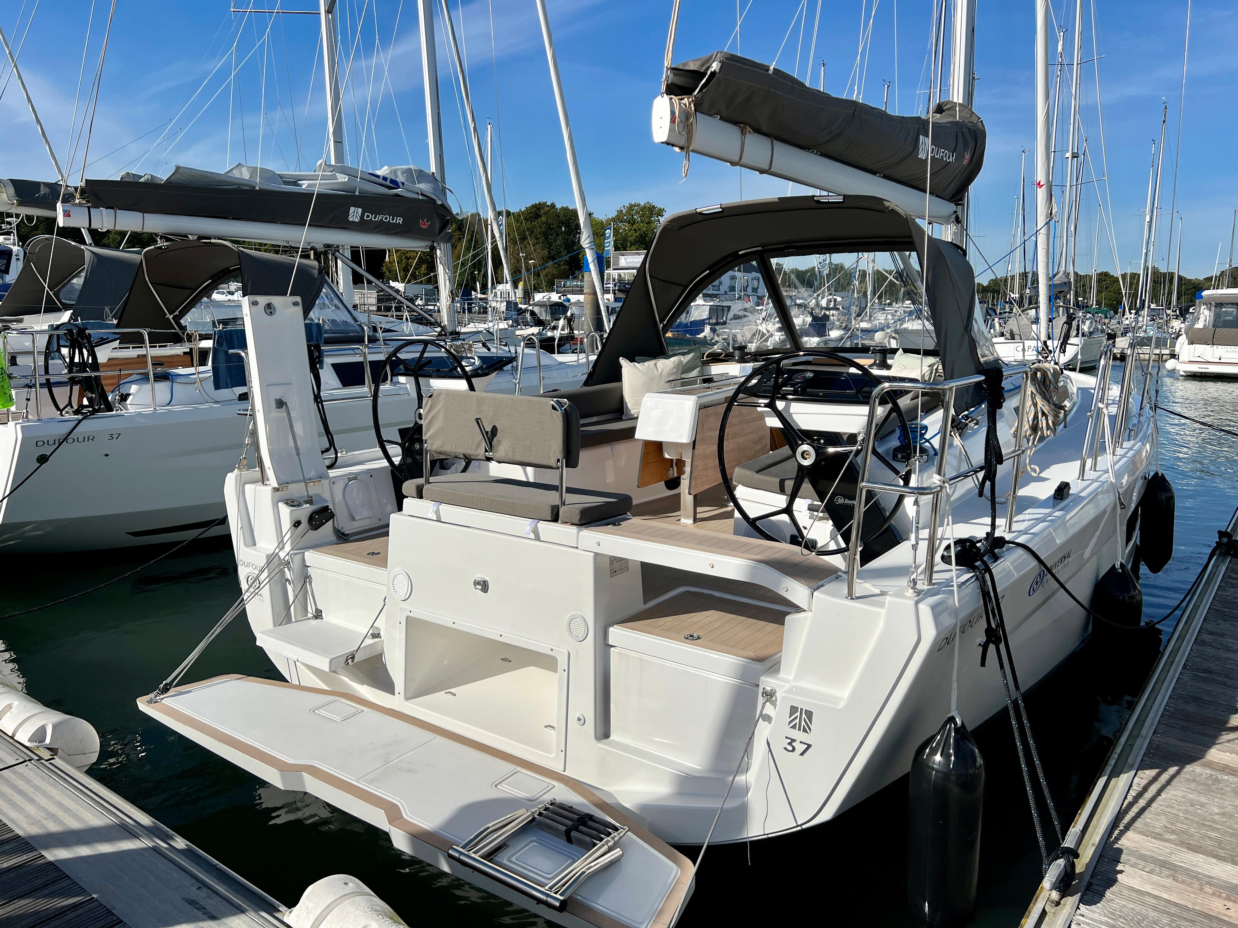 2024 Dufour 37 Cruiser for sale - YachtWorld