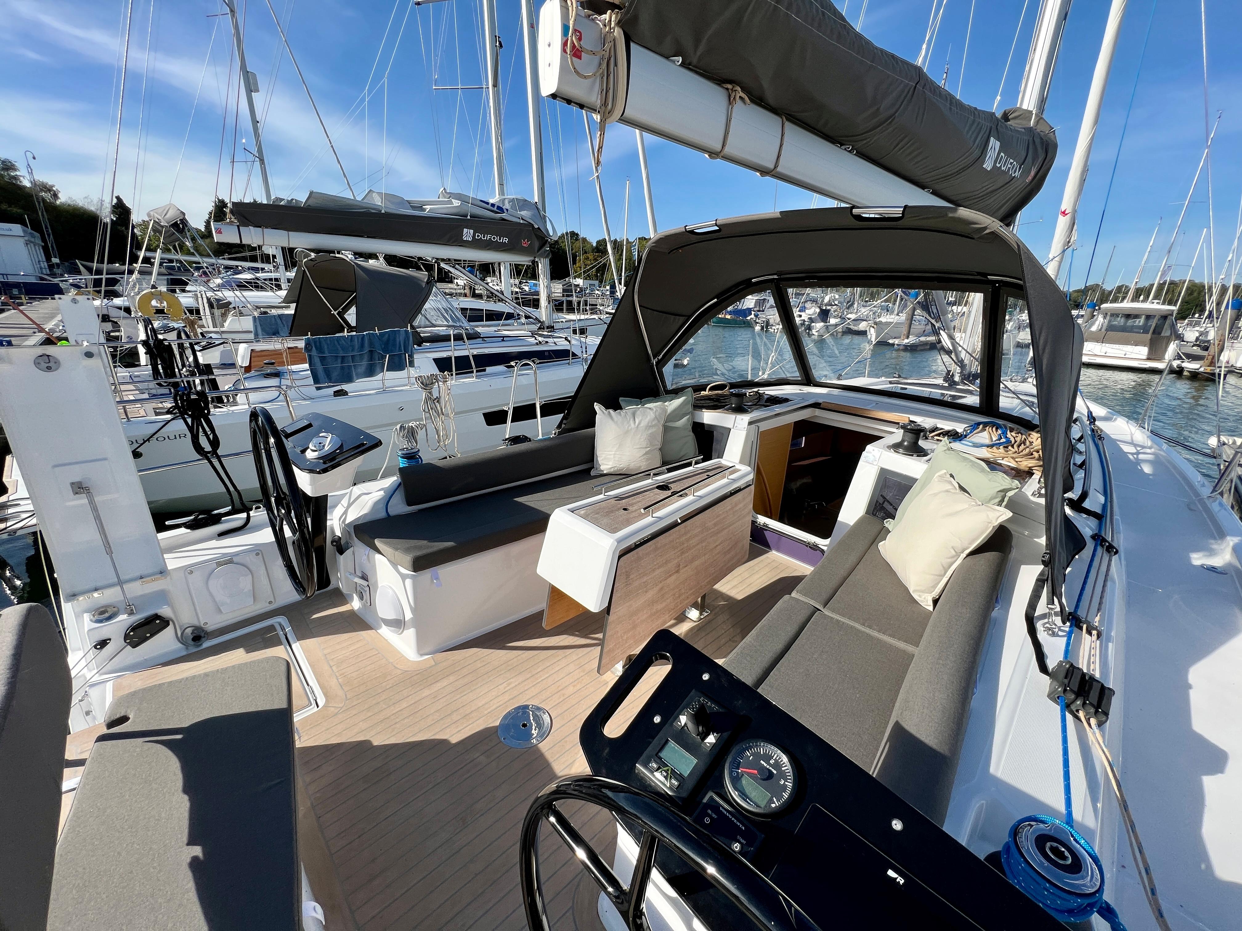 2024 Dufour 37 Cruiser for sale - YachtWorld