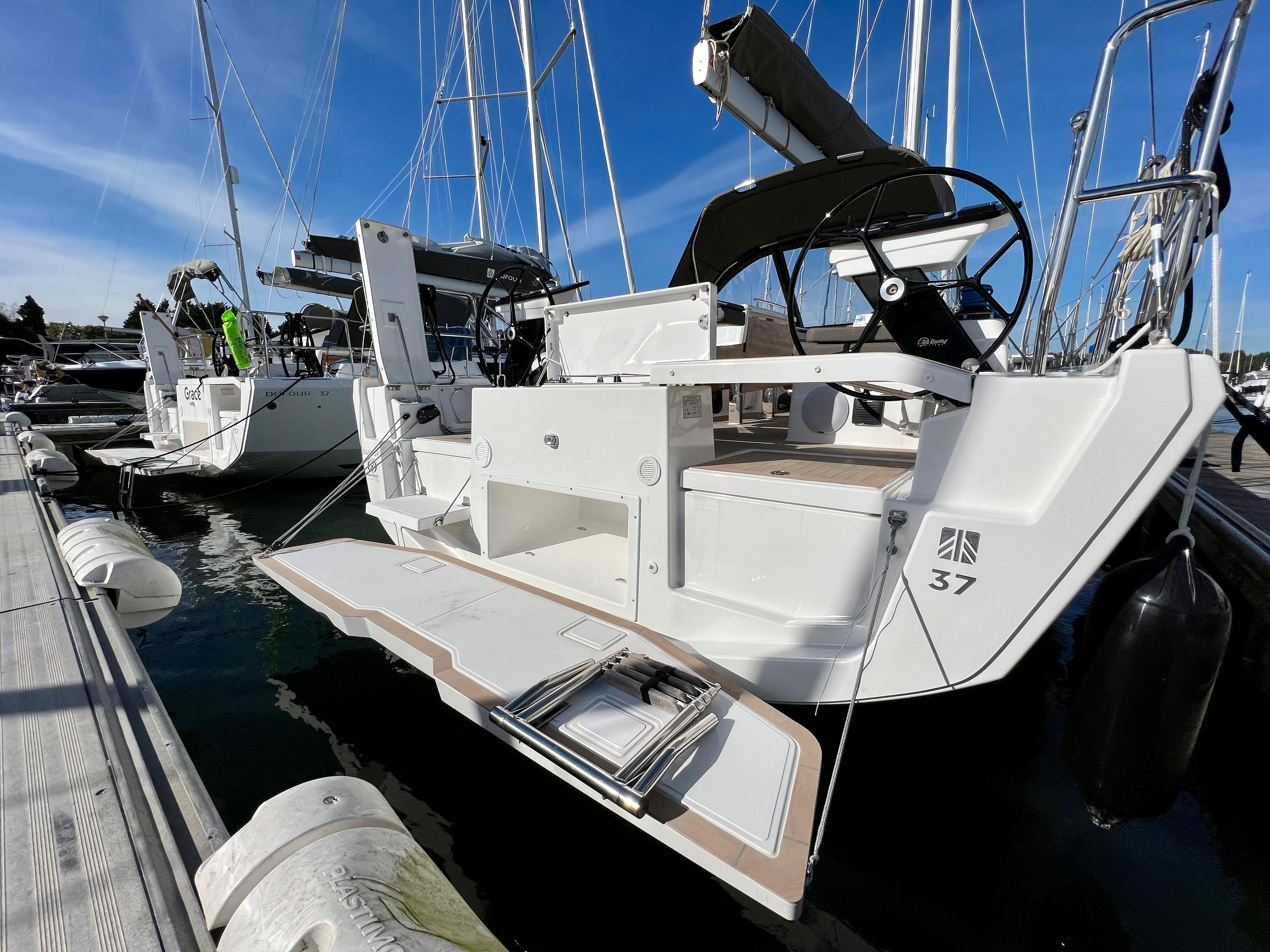 2024 Dufour 37 Cruiser for sale - YachtWorld