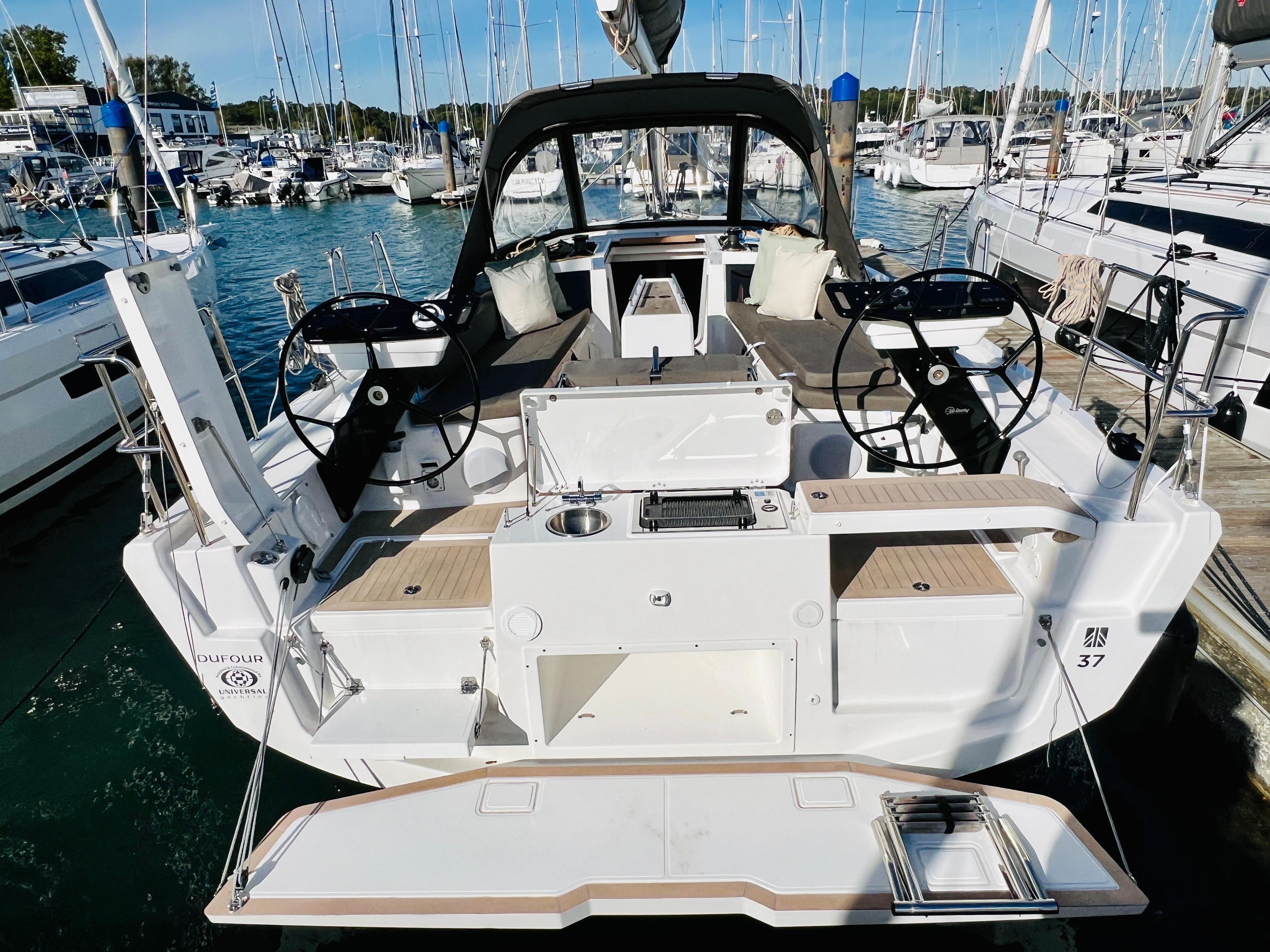 2024 Dufour 37 Cruiser for sale - YachtWorld