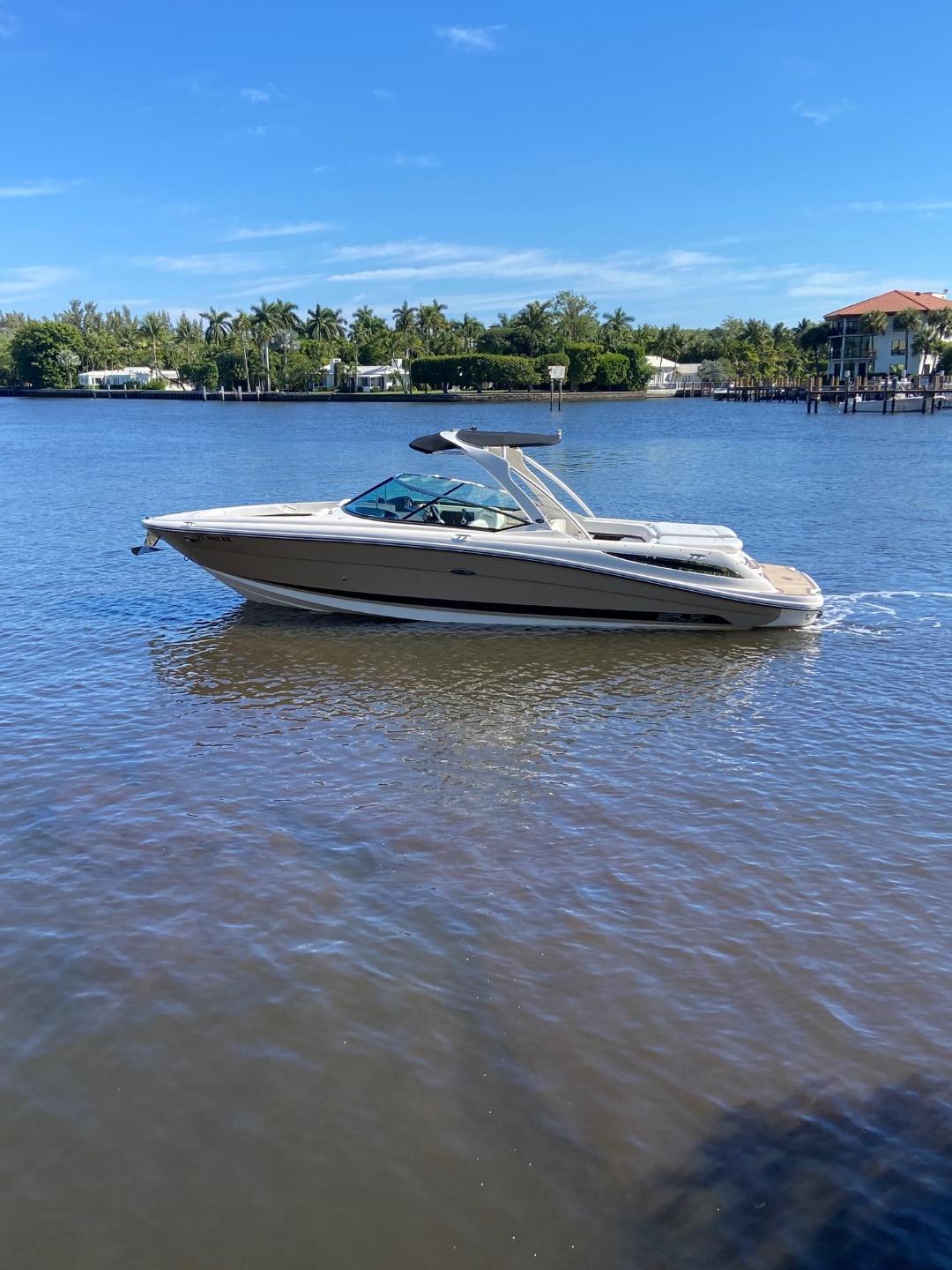 2015 Sea Ray 270 SLX Bowrider for sale - YachtWorld