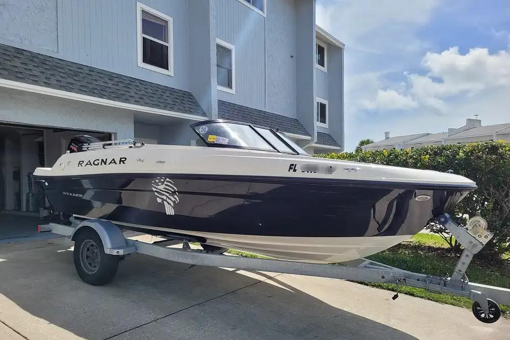Used 2021 Bayliner VR4 BOW RIDER - Florida | TopBoats