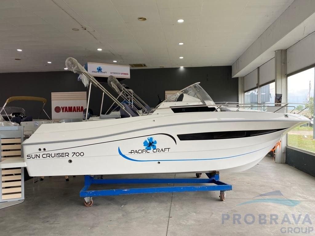 2024 Pacific Craft 700 Sun Cruiser Motor Yachts for sale - YachtWorld