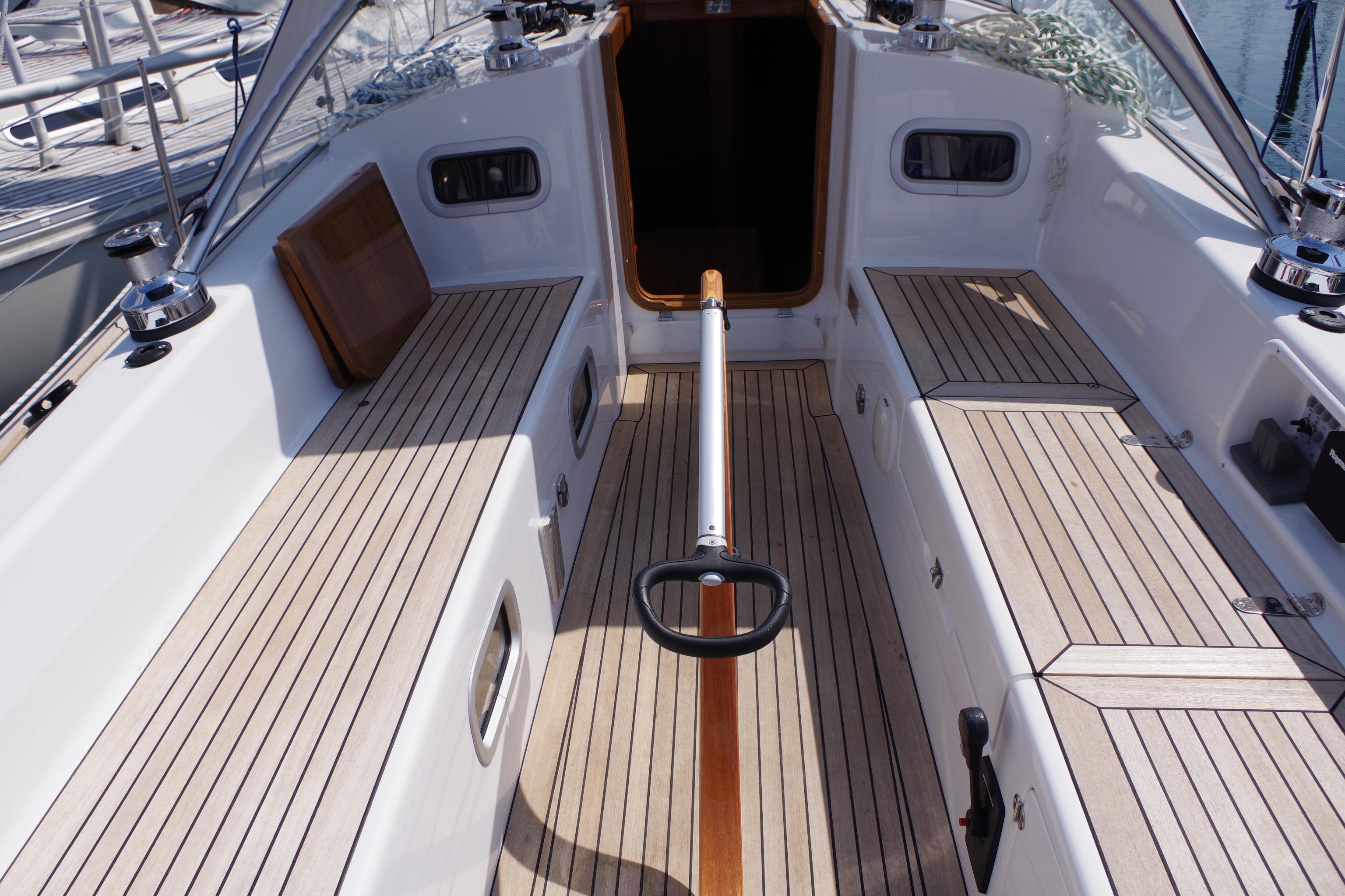 2022 Hallberg-Rassy 310 Cruiser for sale - YachtWorld