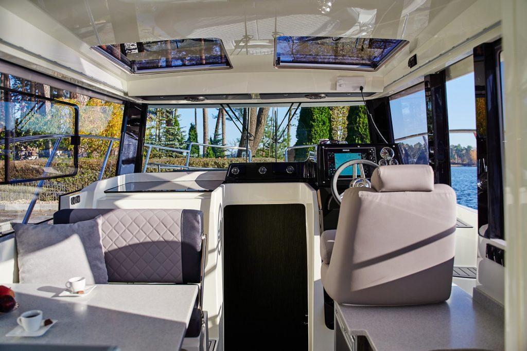 2023 Pegasus 30HT Motorcruiser Kaufen - YachtWorld