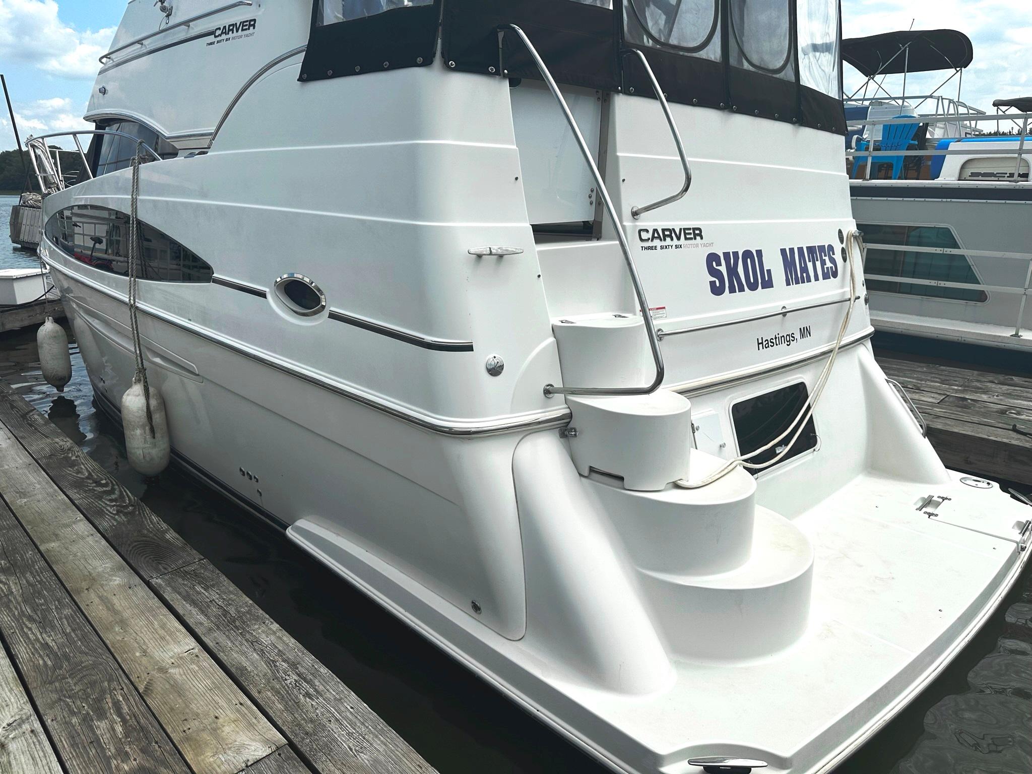 2004 Carver 366 Motor Yacht Motor Yacht for sale - YachtWorld