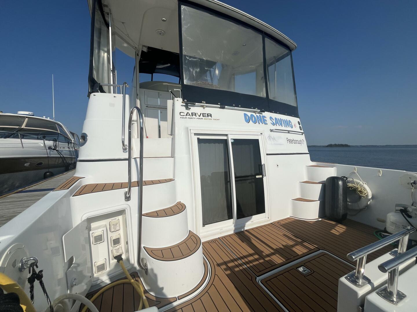 2003 Carver 444 Cockpit Motor Yacht Motor Yachts for sale - YachtWorld