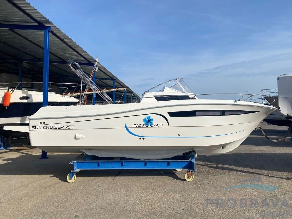 2024 Pacific Craft 750 Sun Cruiser Motoryachten Kaufen - YachtWorld