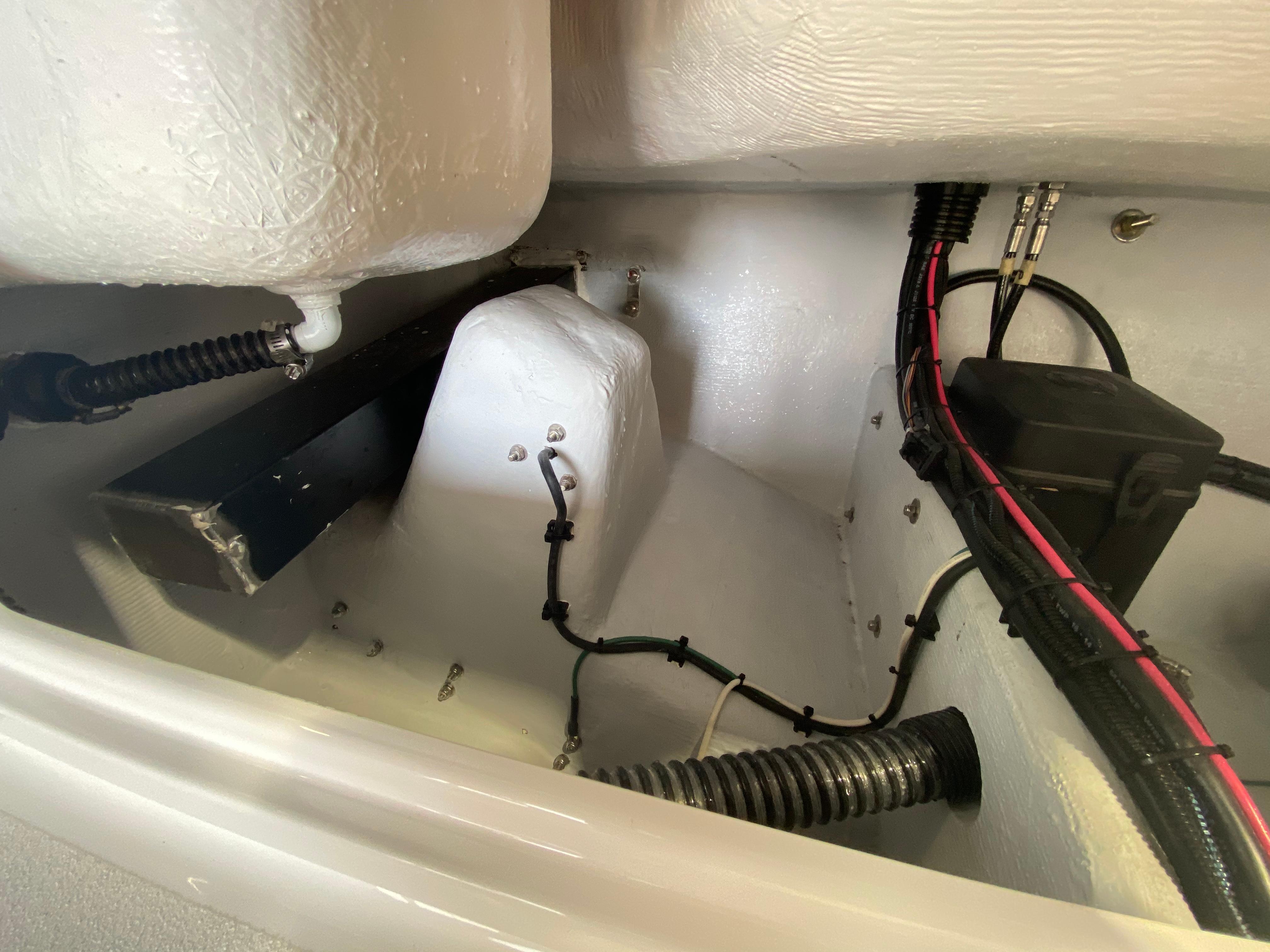 2026 Reef Runner 230 Center Console for sale - YachtWorld