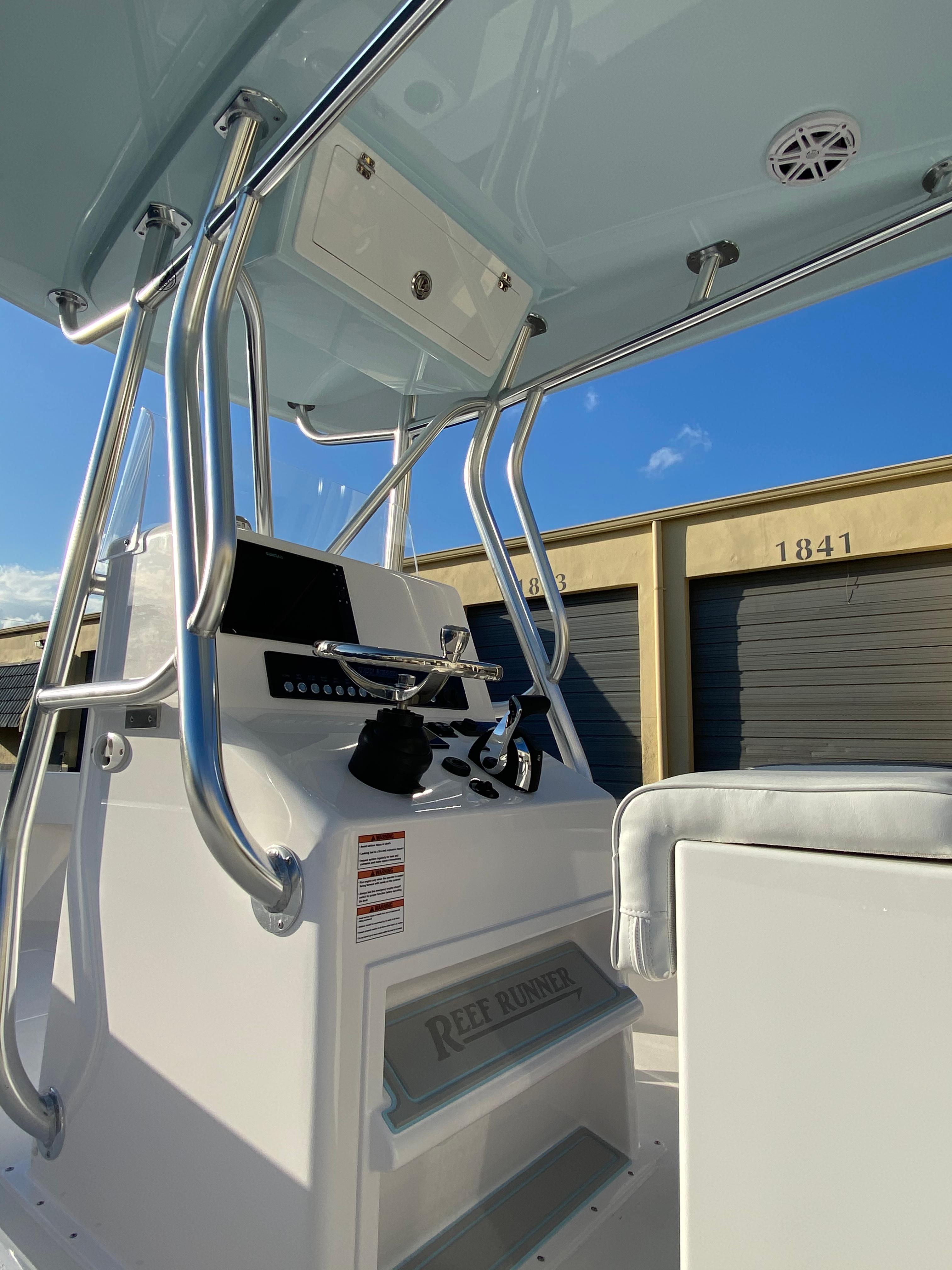 2026 Reef Runner 230 Center Console for sale - YachtWorld