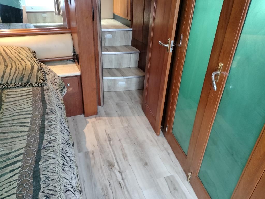 1997 Carver 500 Cockpit Motor Yacht Yates a motor en venta - YachtWorld