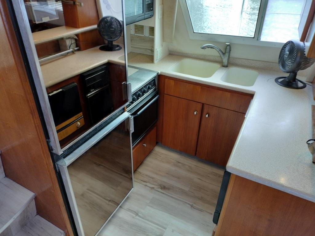 1997 Carver 500 Cockpit Motor Yacht Yates a motor en venta - YachtWorld