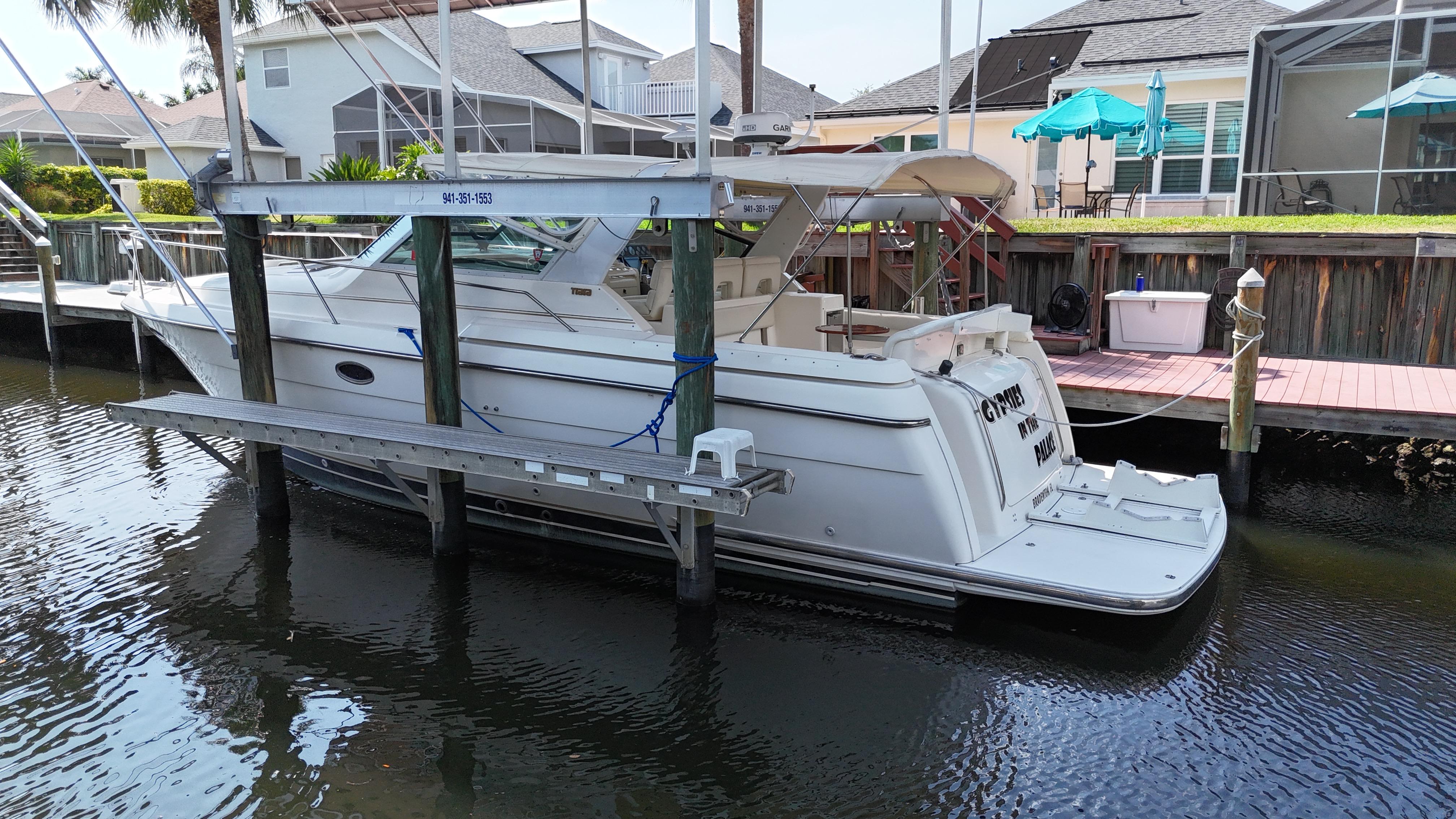 1998 Tiara Yachts 3500 Express CLEAN CLEAN CLEAN Sports Cruiser for ...