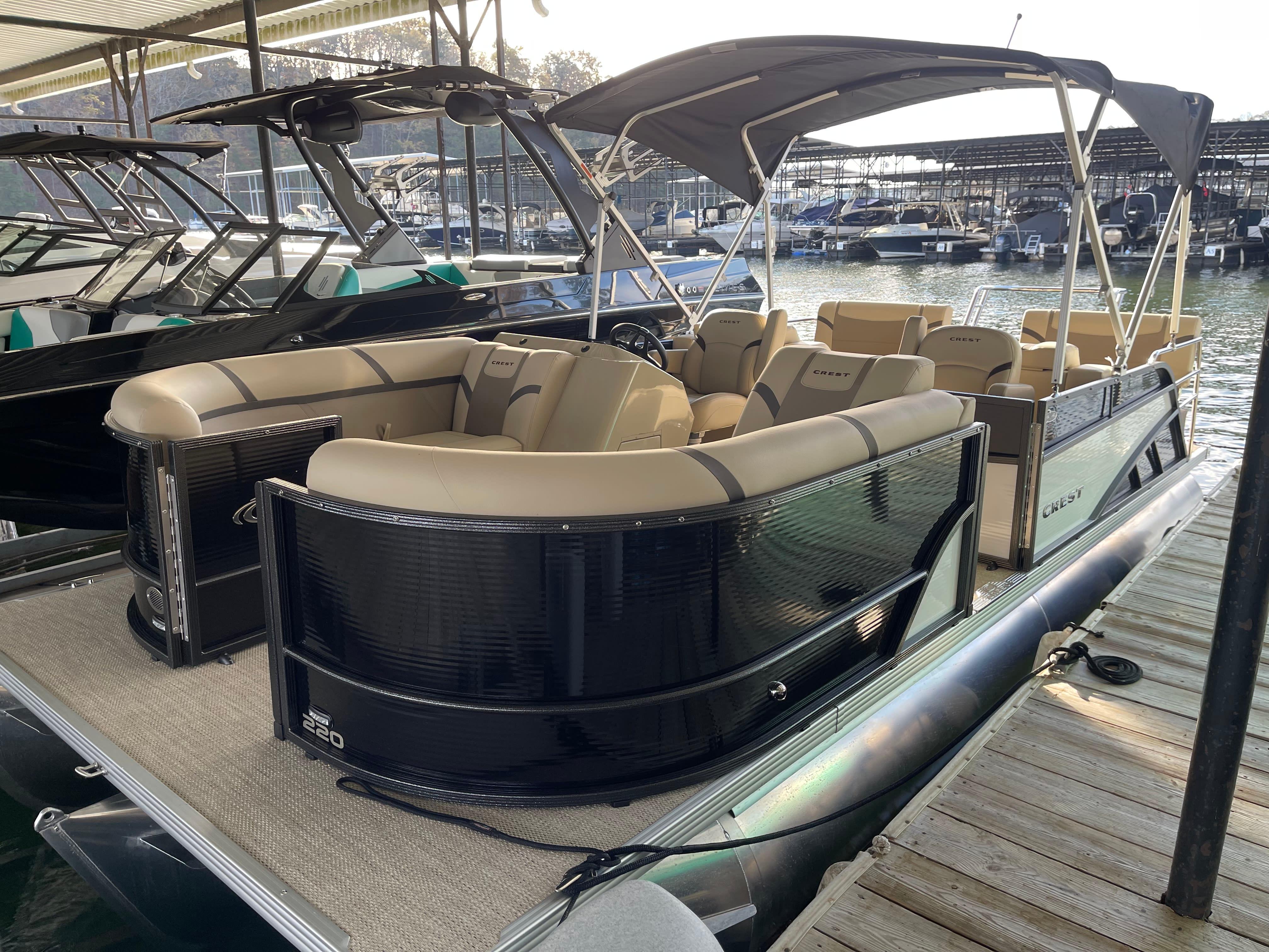 2023 Crest Classic LX 220 Pontoon for sale - YachtWorld