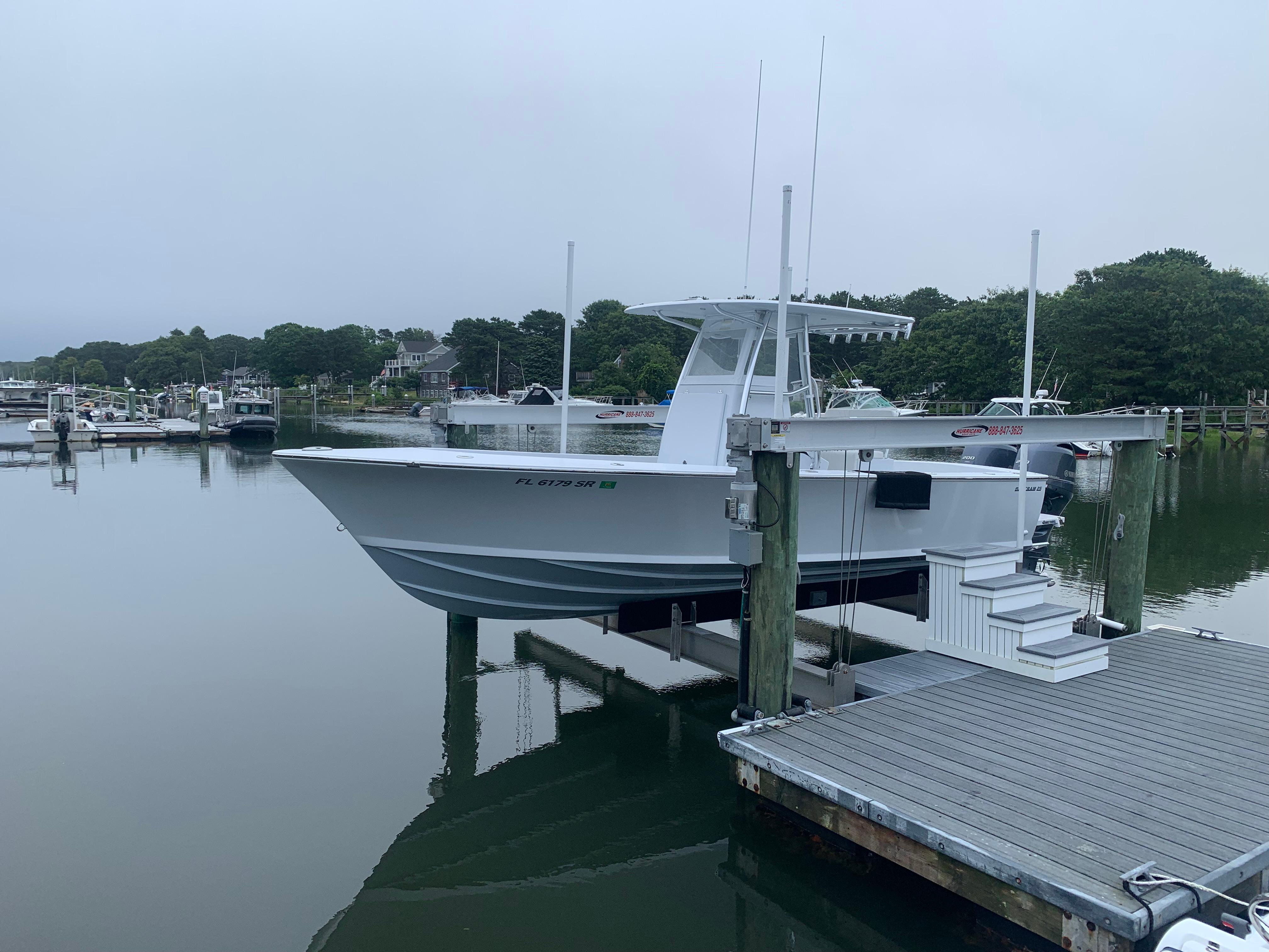 1969 Bertram 25 Barcos de consola central en venta - YachtWorld