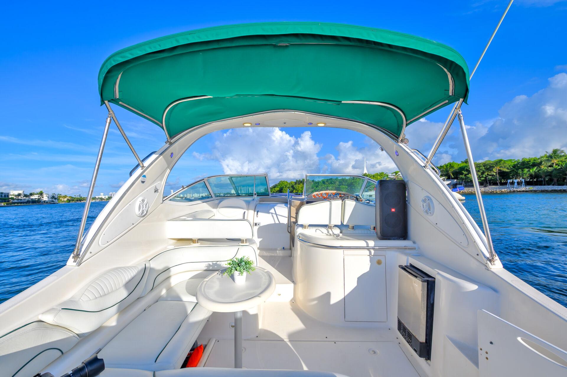 2003 Maxum 3500 SY Motor Yachts for sale - YachtWorld