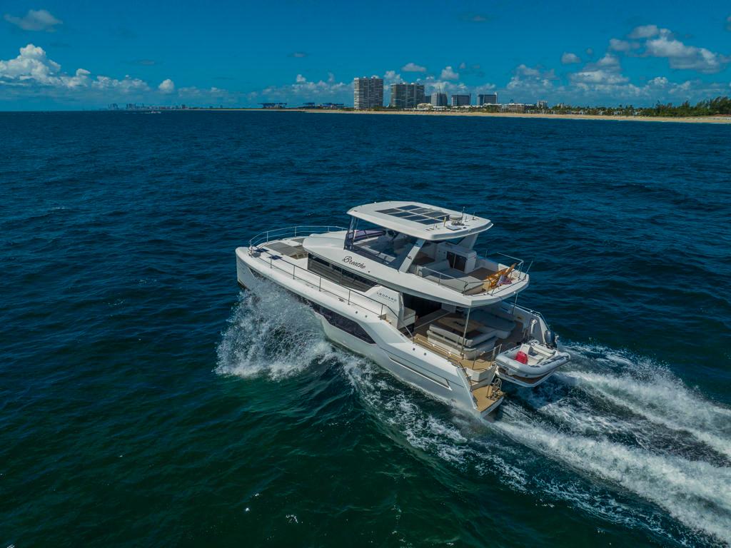 2020 Leopard 53 Powercat Power Catamaran for sale - YachtWorld