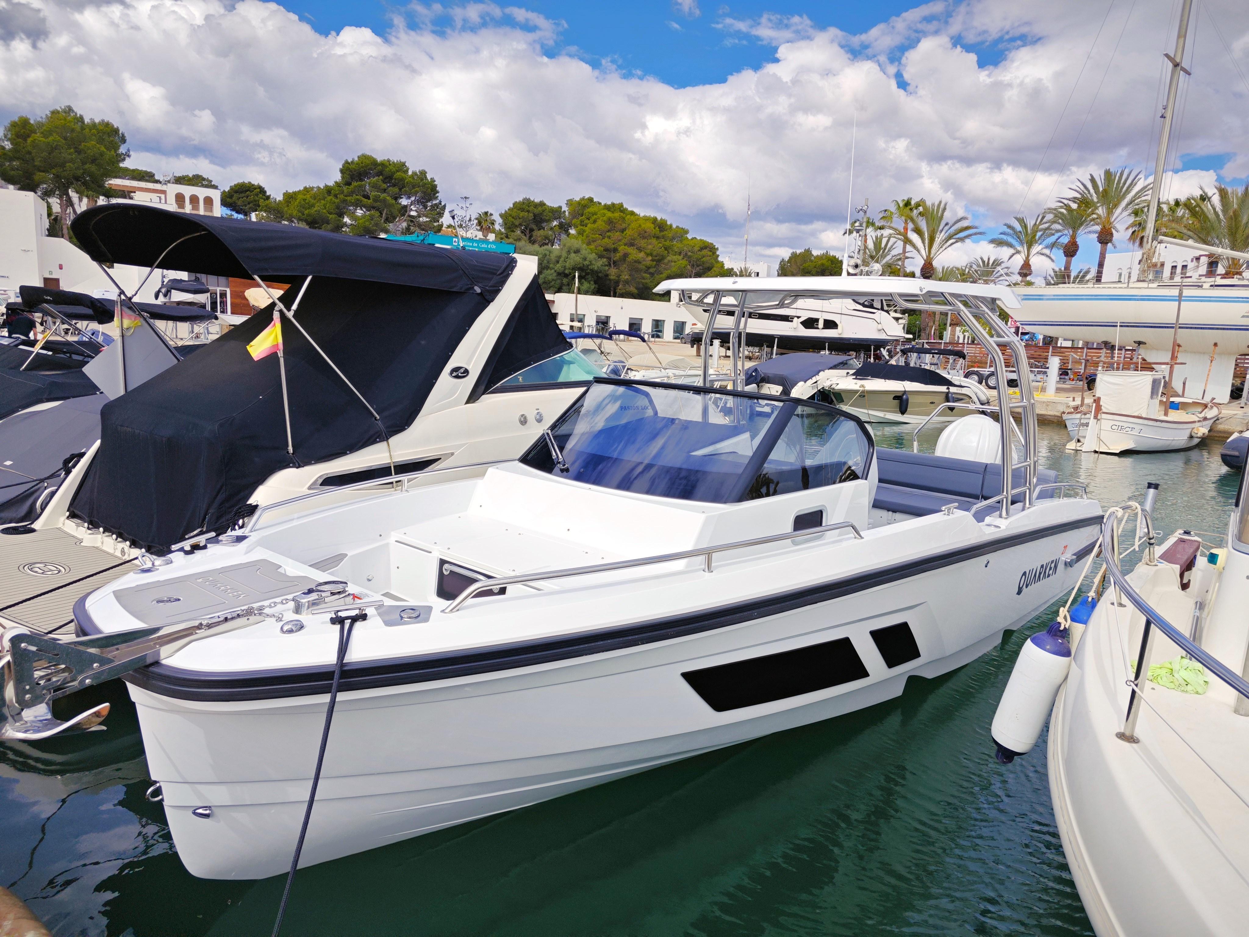 Used Quarken 27 T-Top - iNautia