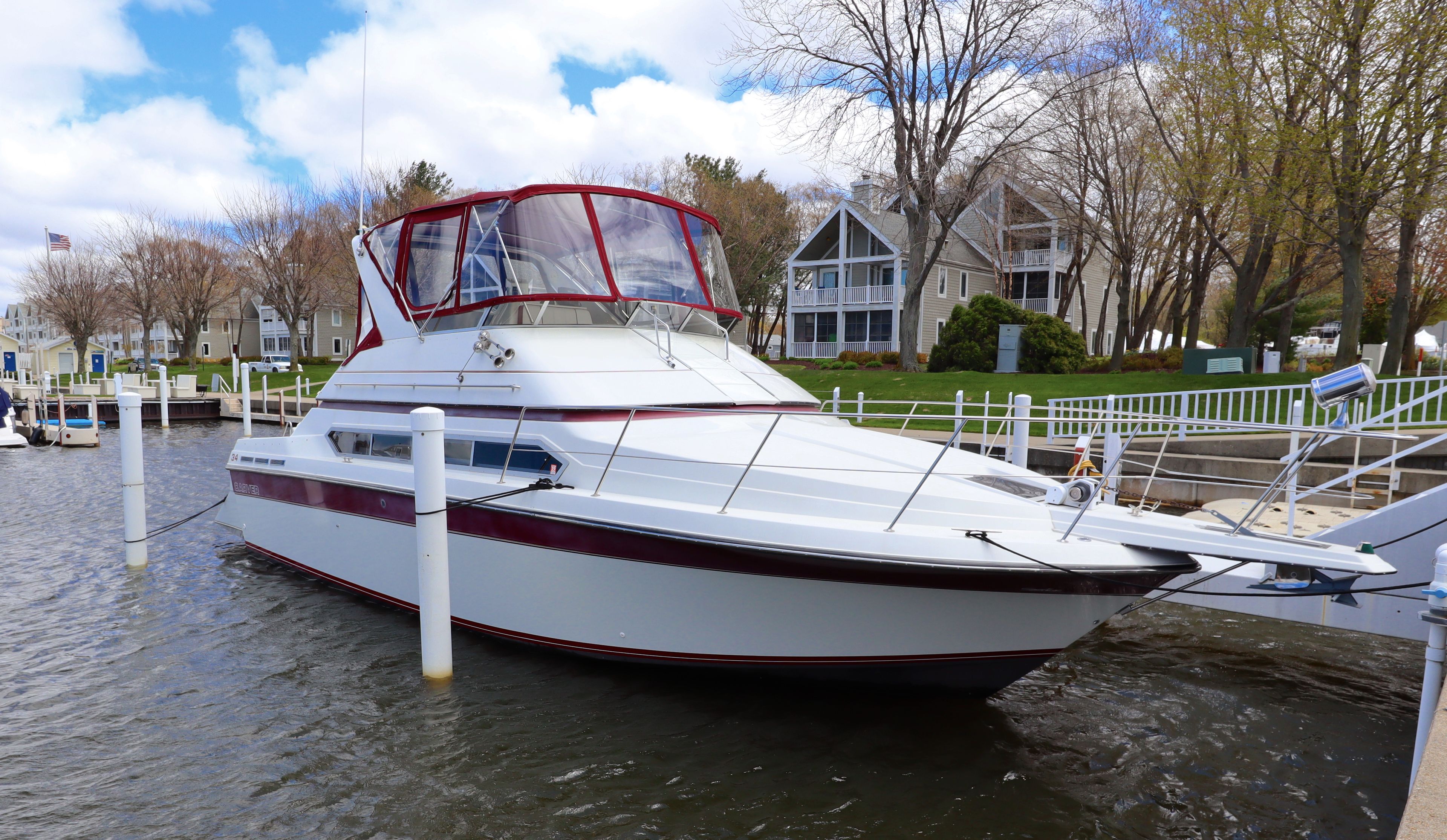 1989 Carver 34 Santego 380 - Weber Yachts