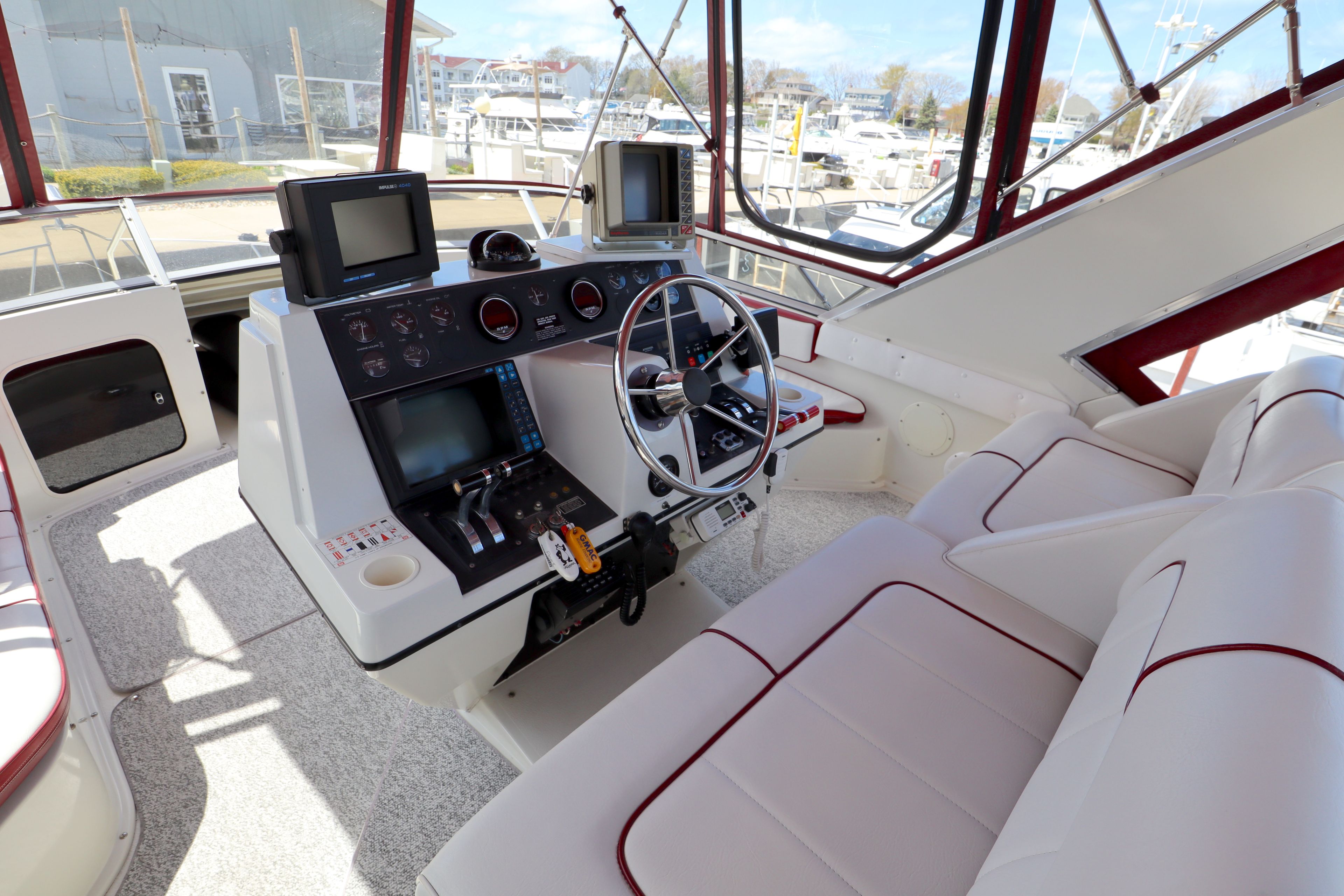 1989 Carver 34 Santego 380 - Weber Yachts