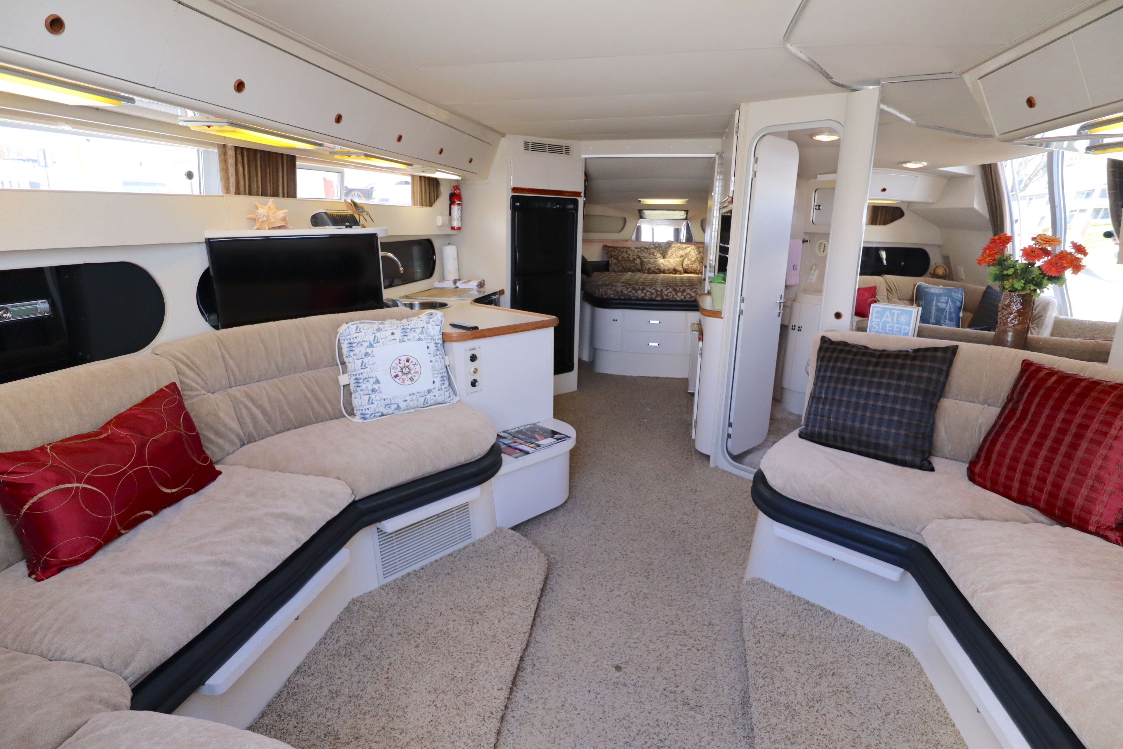 1989 Carver 34 Santego 380 - Weber Yachts