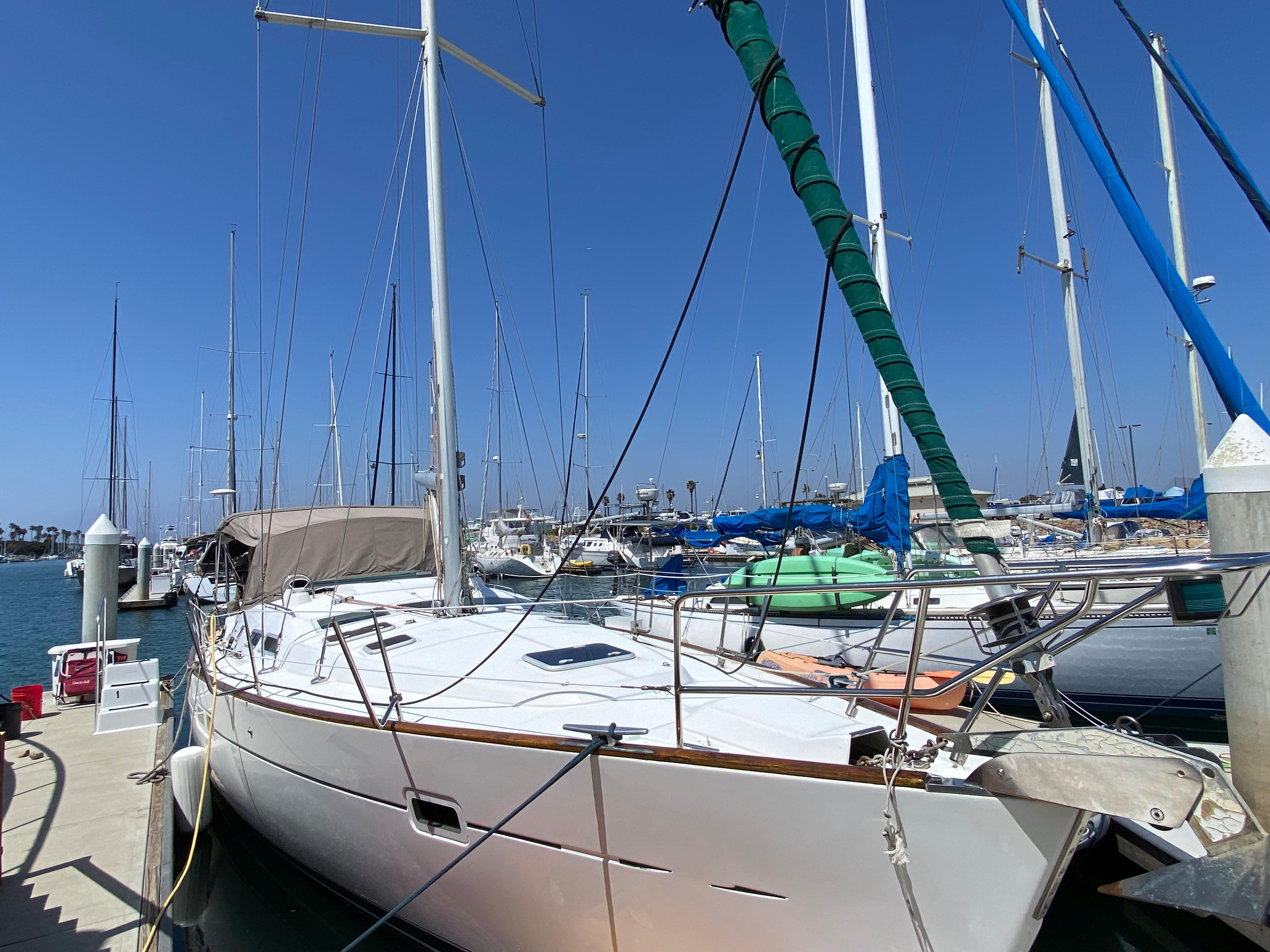 2003 Beneteau 423 Cruiser for sale - YachtWorld