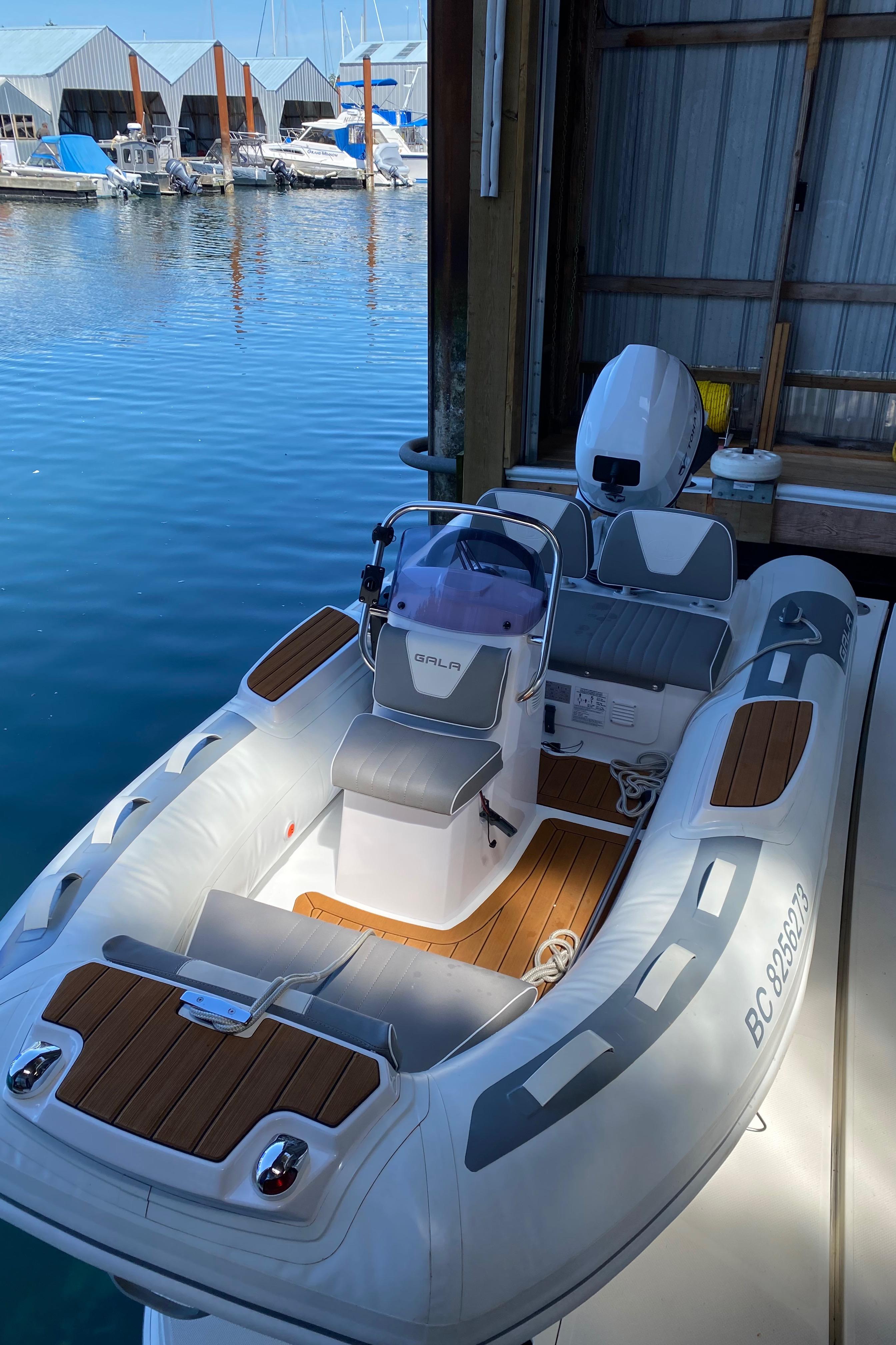 2012 Meridian 541 Sedan Motor Yachts for sale - YachtWorld